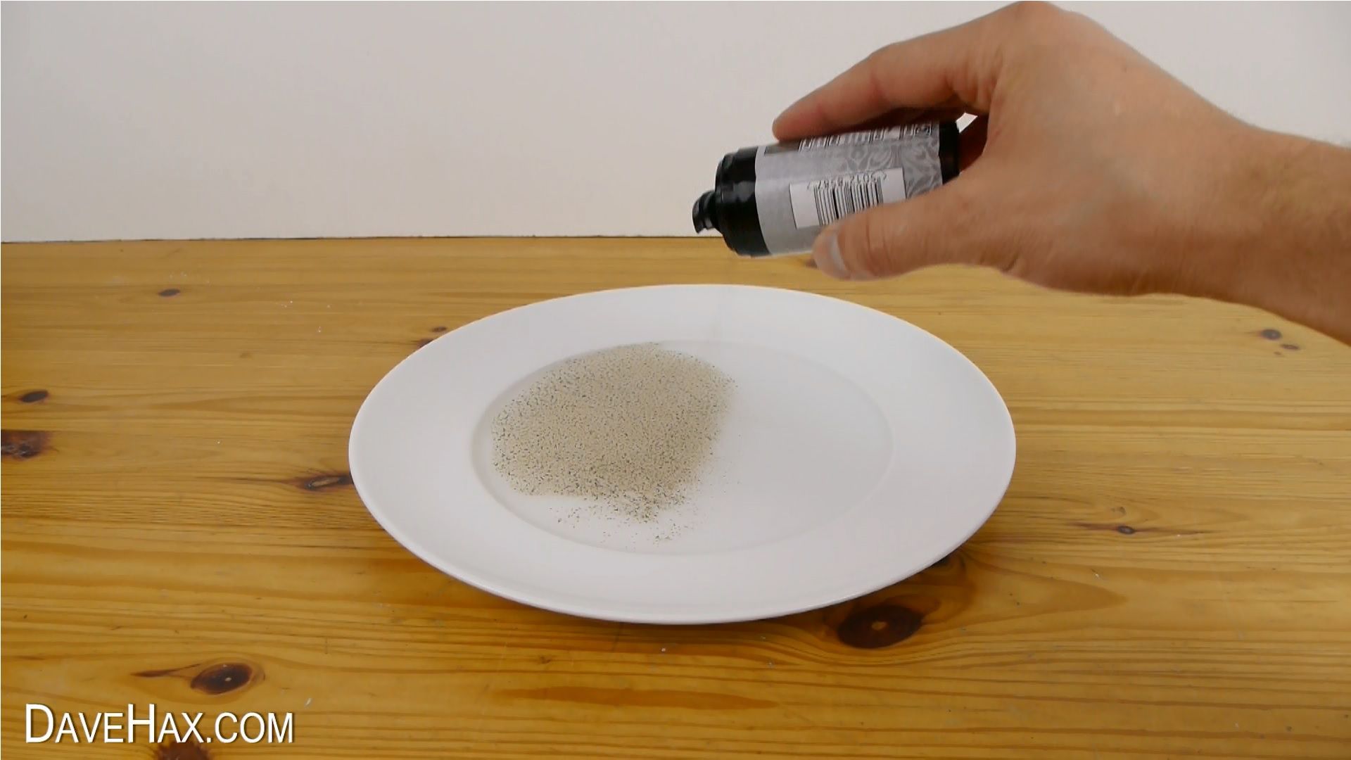 How Dish Soap Works - Water Surface Tension Experiment : 7 Steps (with ...