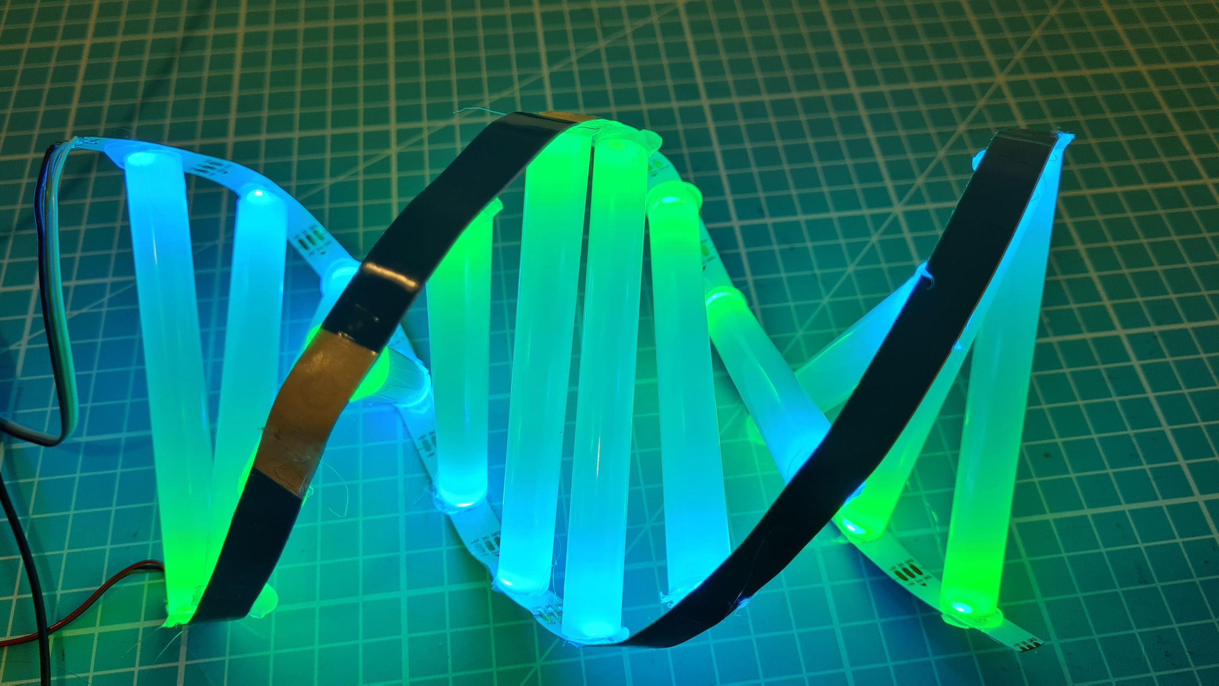 DNA Lamp : 11 Steps (with Pictures) - Instructables