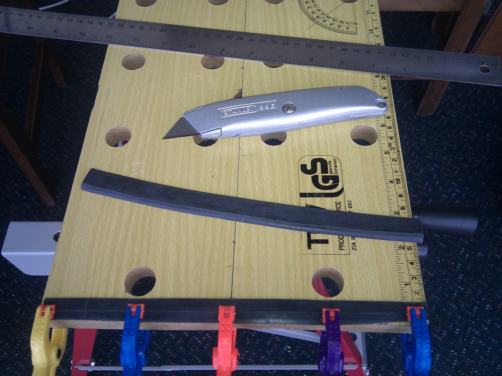 Binocular Lens Cap Tether : 4 Steps (with Pictures) - Instructables