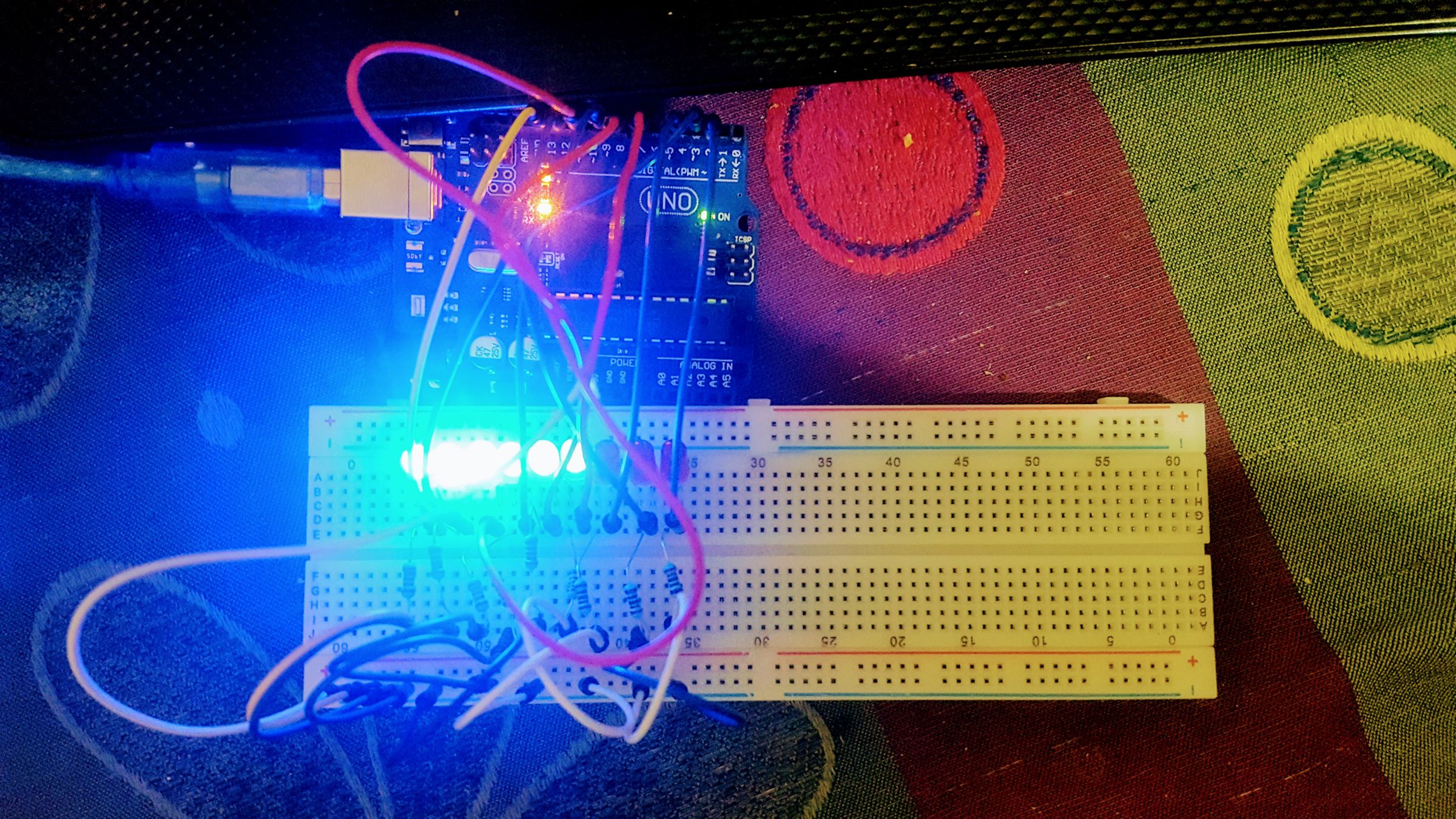 How to Make LEDs Flash to Music With an Arduino : 5 Steps - Instructables