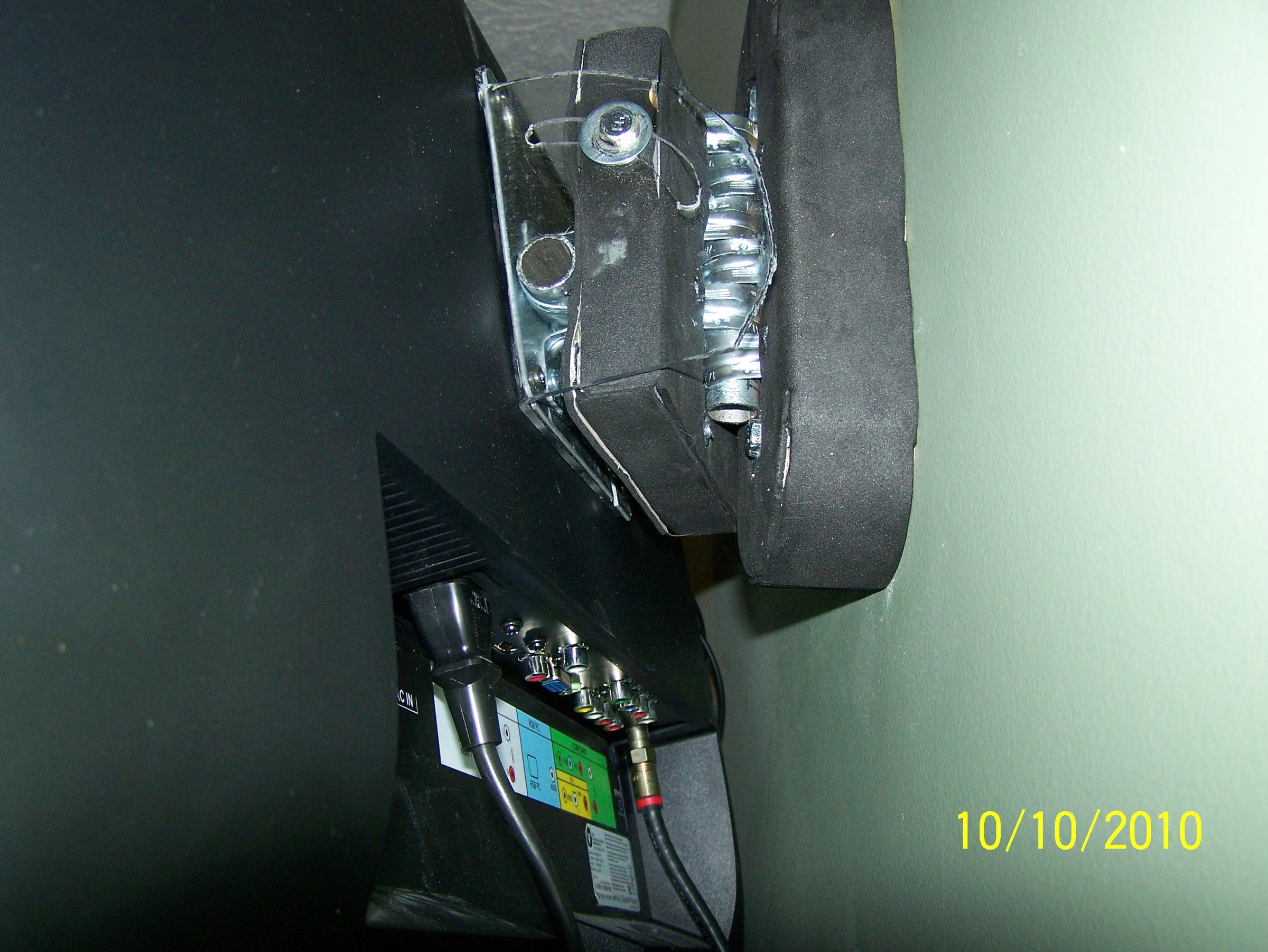 Low Profile VESA TV Mount With Pan and Tilt : 7 Steps - Instructables