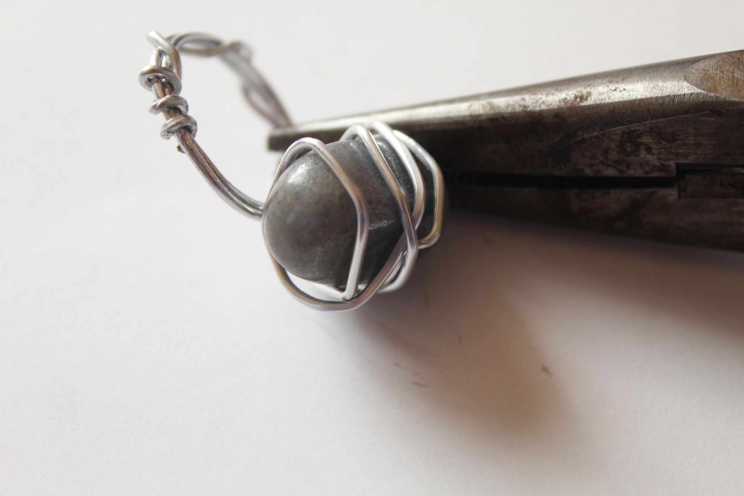 DIY Wire-Wrapped Gem Stone Rings : 6 Steps (with Pictures) - Instructables