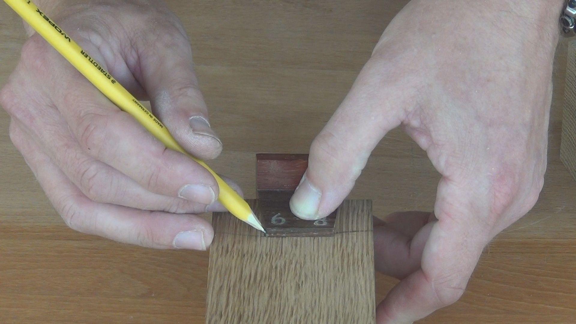 Cut a Stepped Dovetail Splice (Koshikake Aritsugi) : 7 Steps (with ...