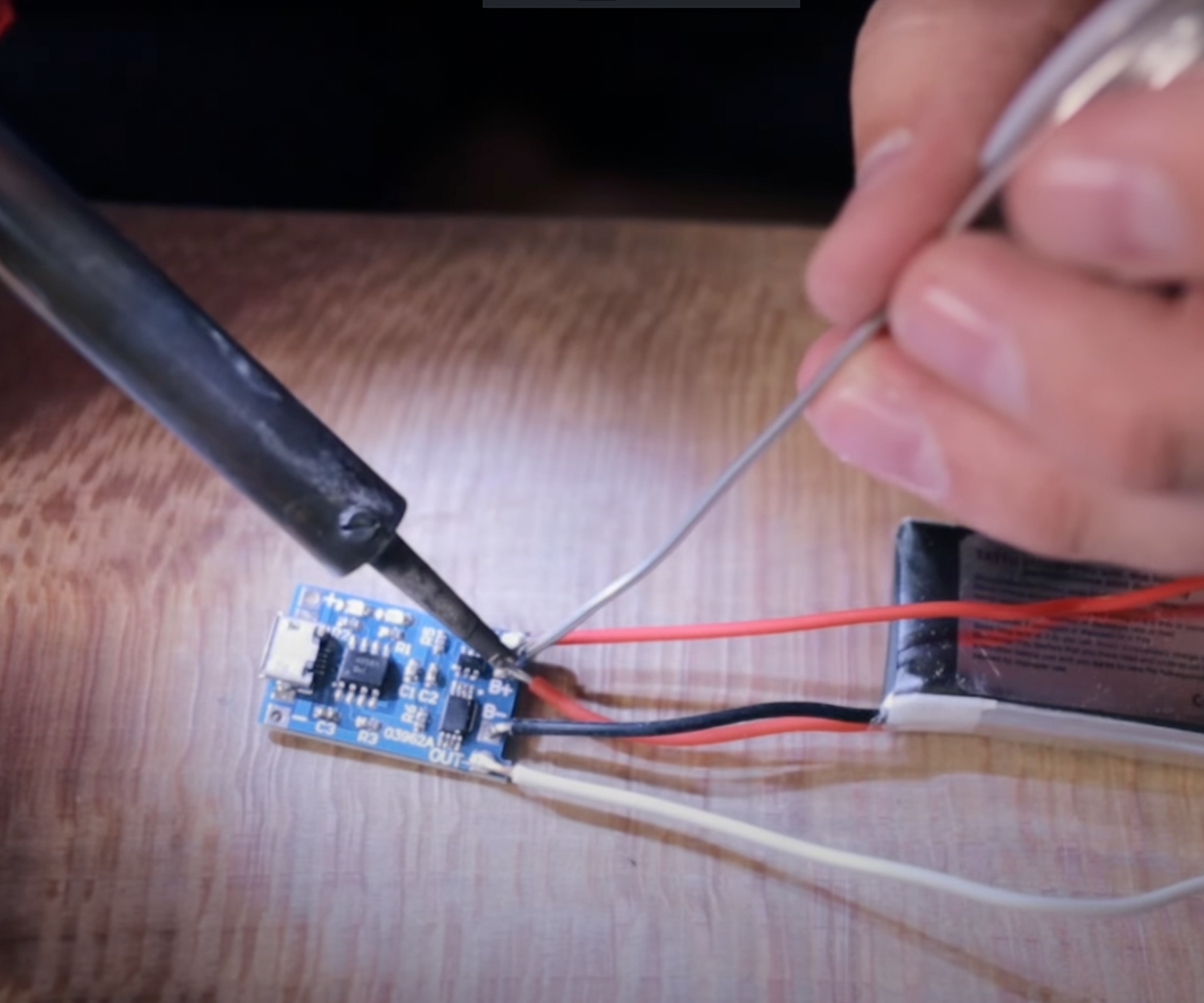 Keyhole Book Nook With Switchable Scenes : 9 Steps (with Pictures ...