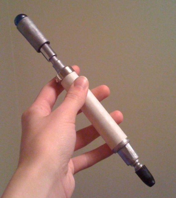 "Doctor Who" Sonic Screwdriver (9th/10th Doctor) : 5 Steps (with ...