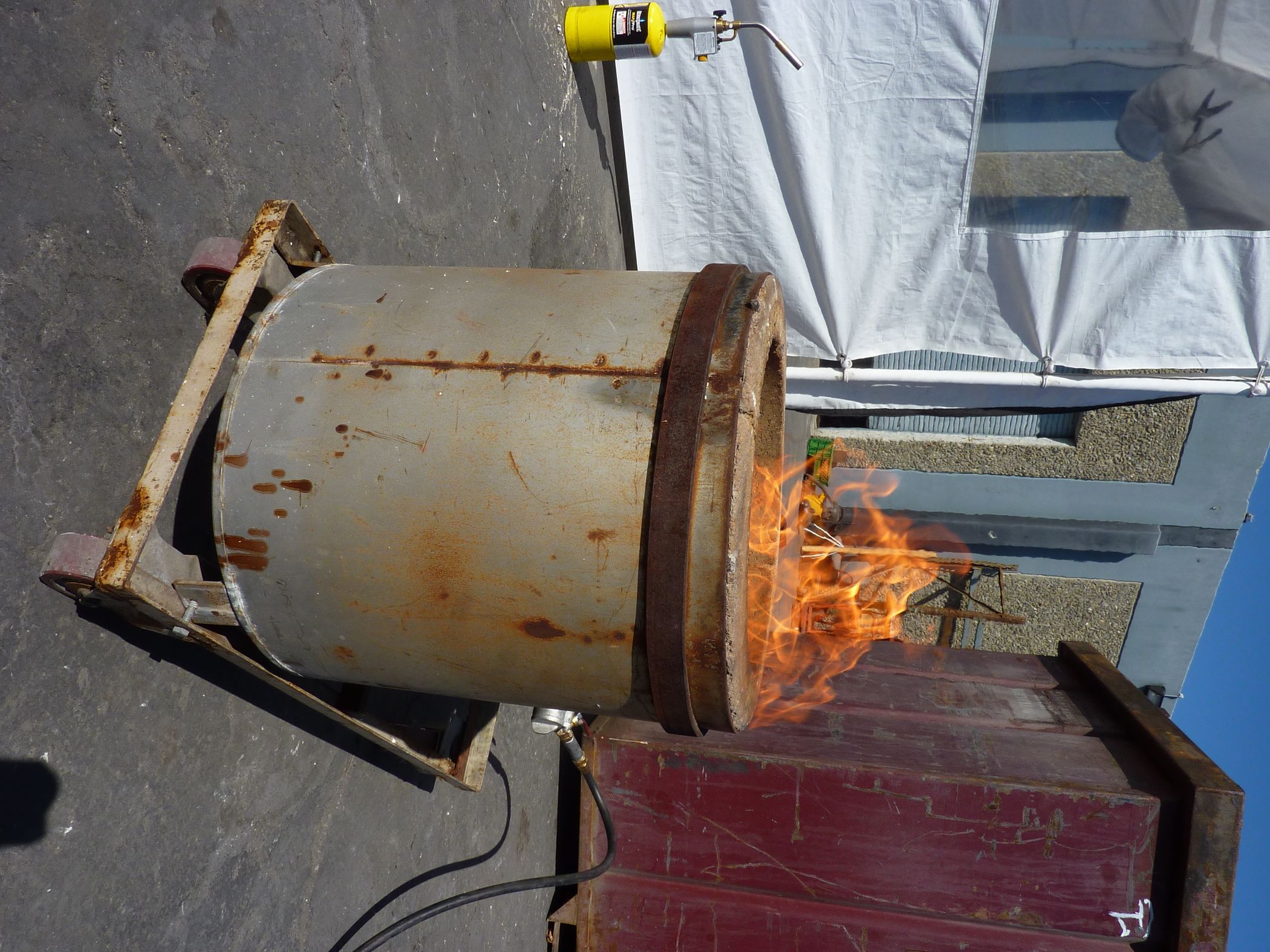 How to Set Up and Run a Casting Furnace : 6 Steps (with Pictures ...