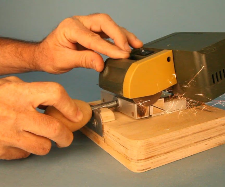Quick Release Vice Modification on Micro Cut-off Saw : 3 Steps ...