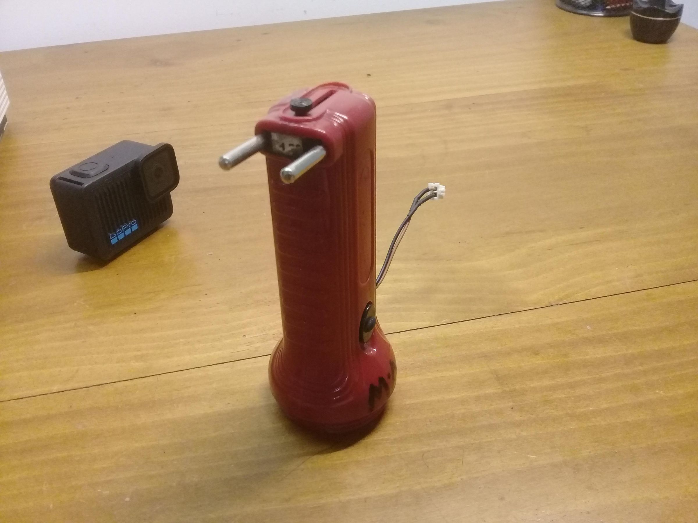 Small Rechargeable Mini Micro Torch : 8 Steps - Instructables