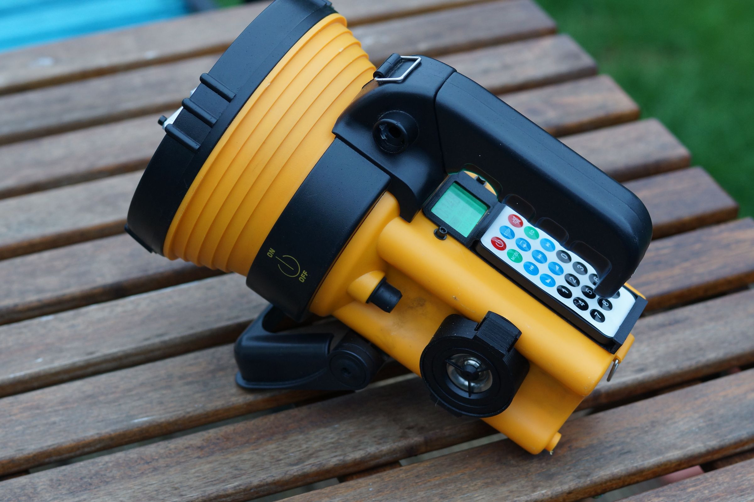 Ultimate Camping Bluetooth Speaker / LED Torch : 4 Steps (with Pictures ...