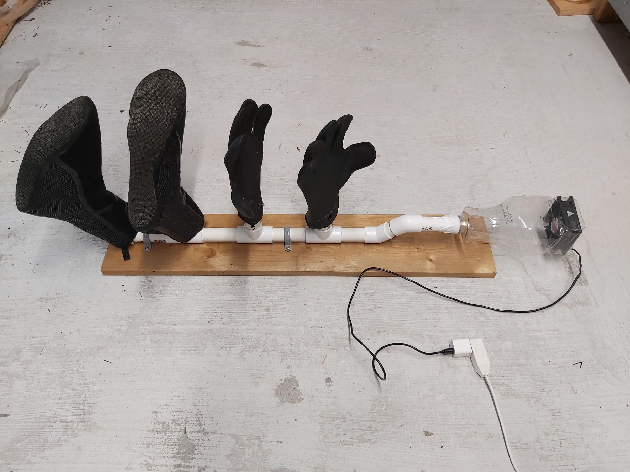 Wet Suit Boots and Gloves Dryer - Instructables