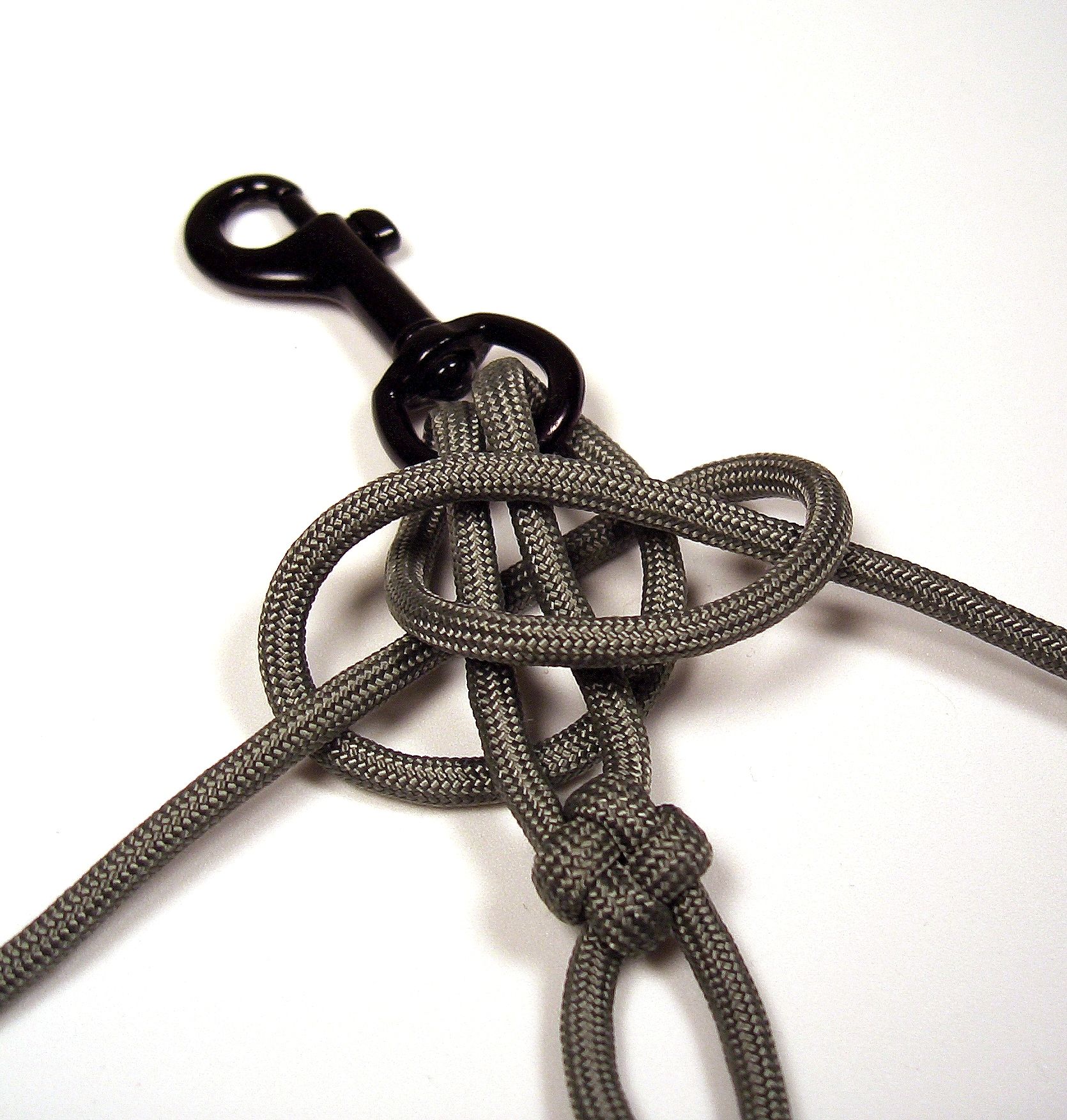 Cross Knot Tie