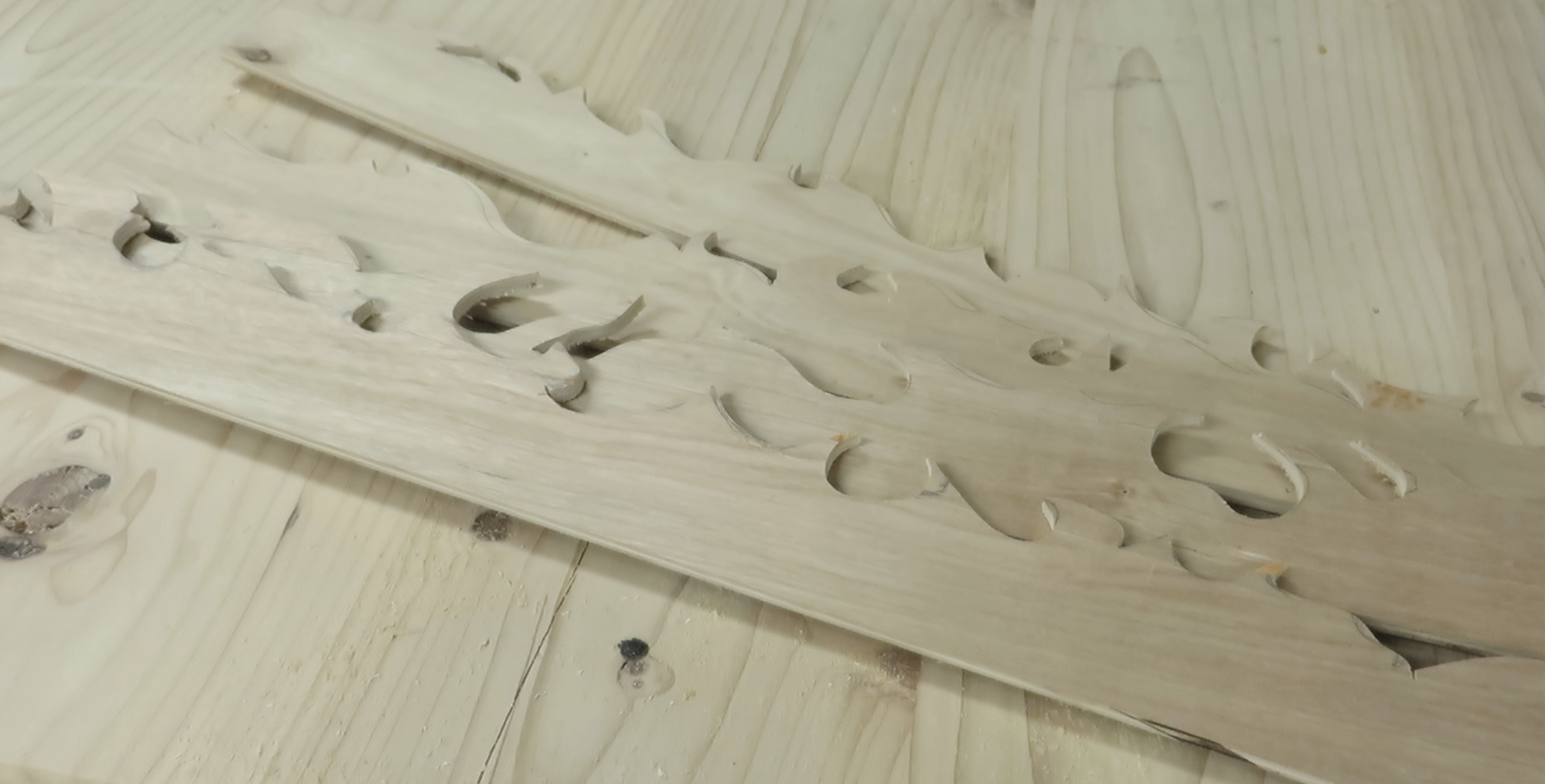 Toxic Green Safety Spider : 9 Steps (with Pictures) - Instructables