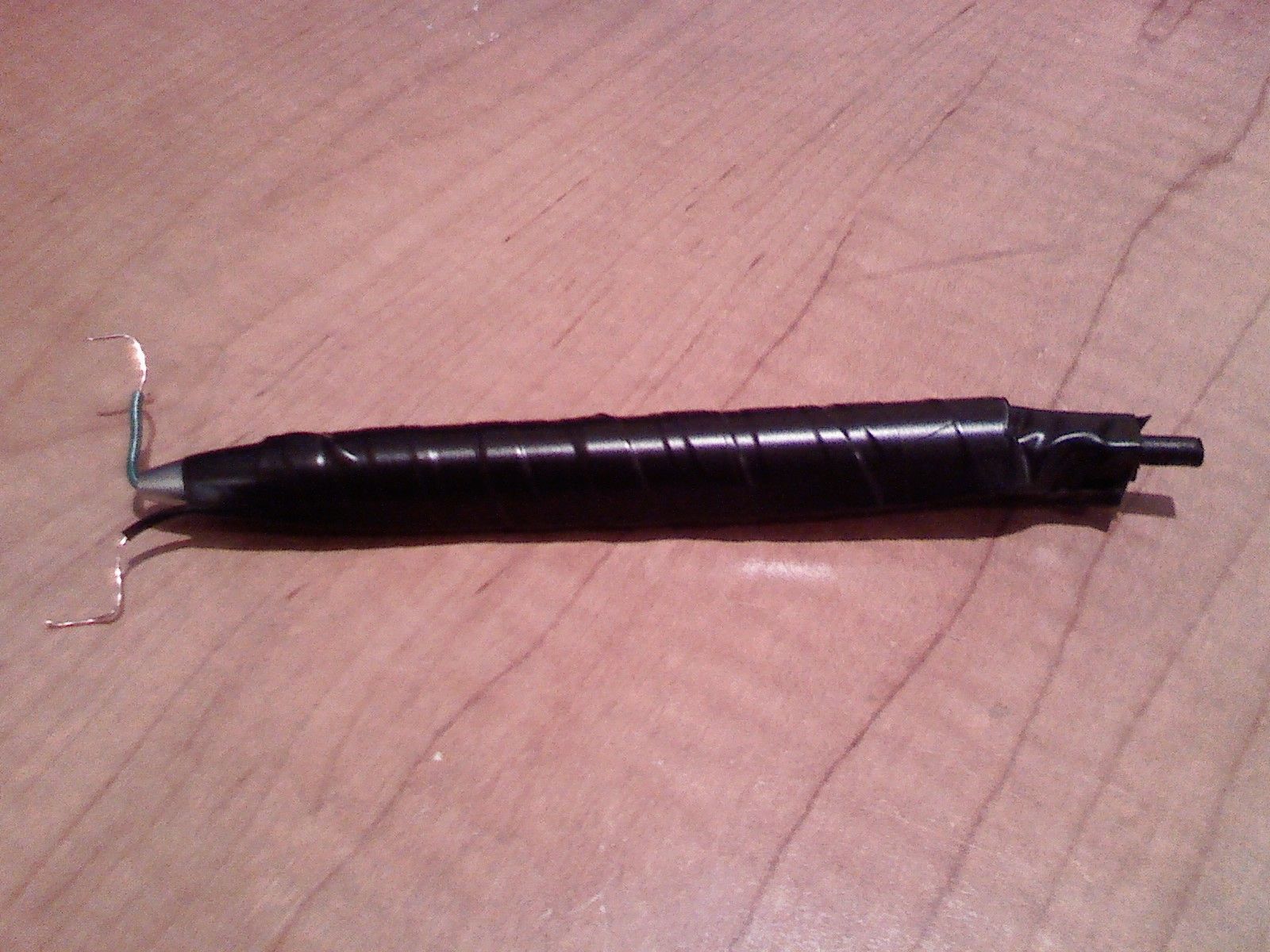 Simple Pen Taser ( Not a Real Taser, It Shocks Your Friends ...