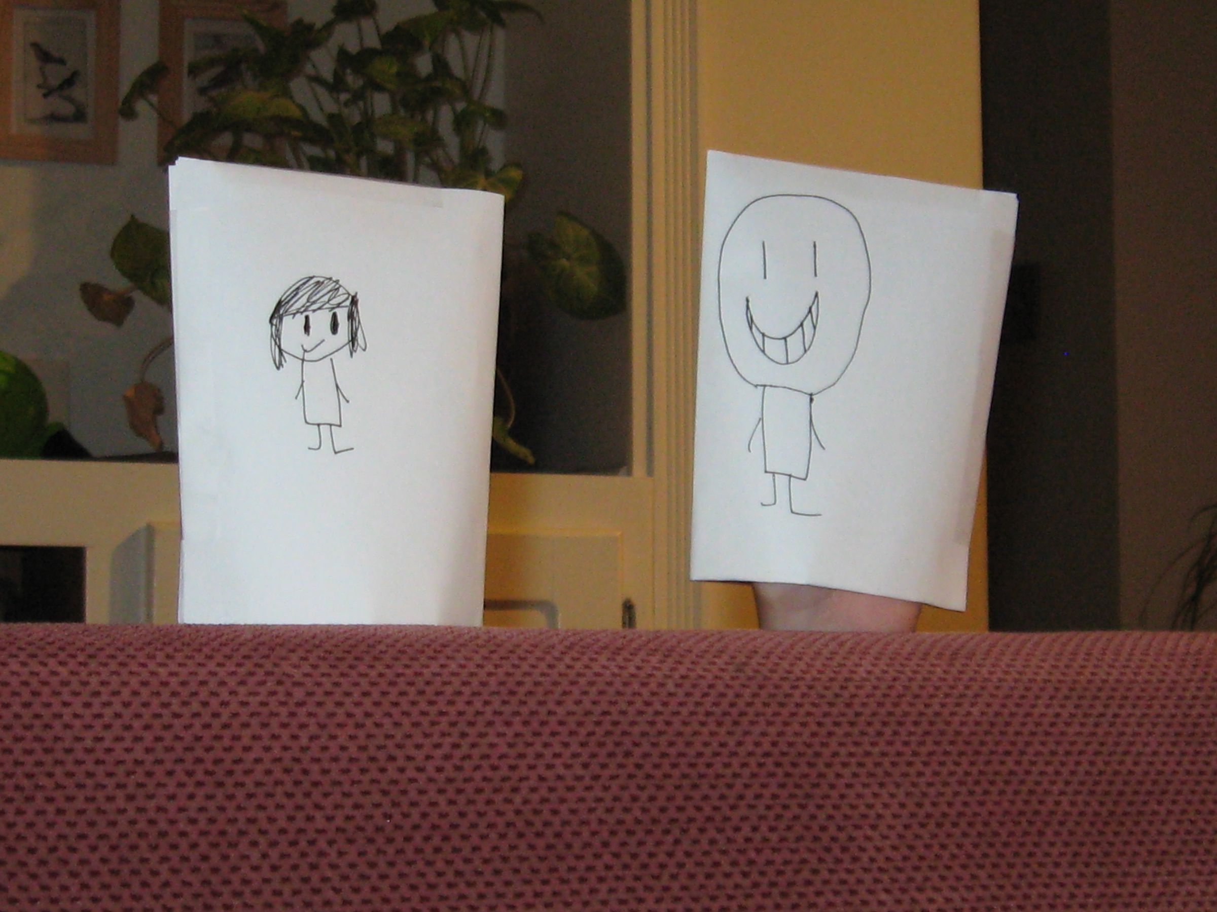Easy Hand Puppets : 4 Steps - Instructables