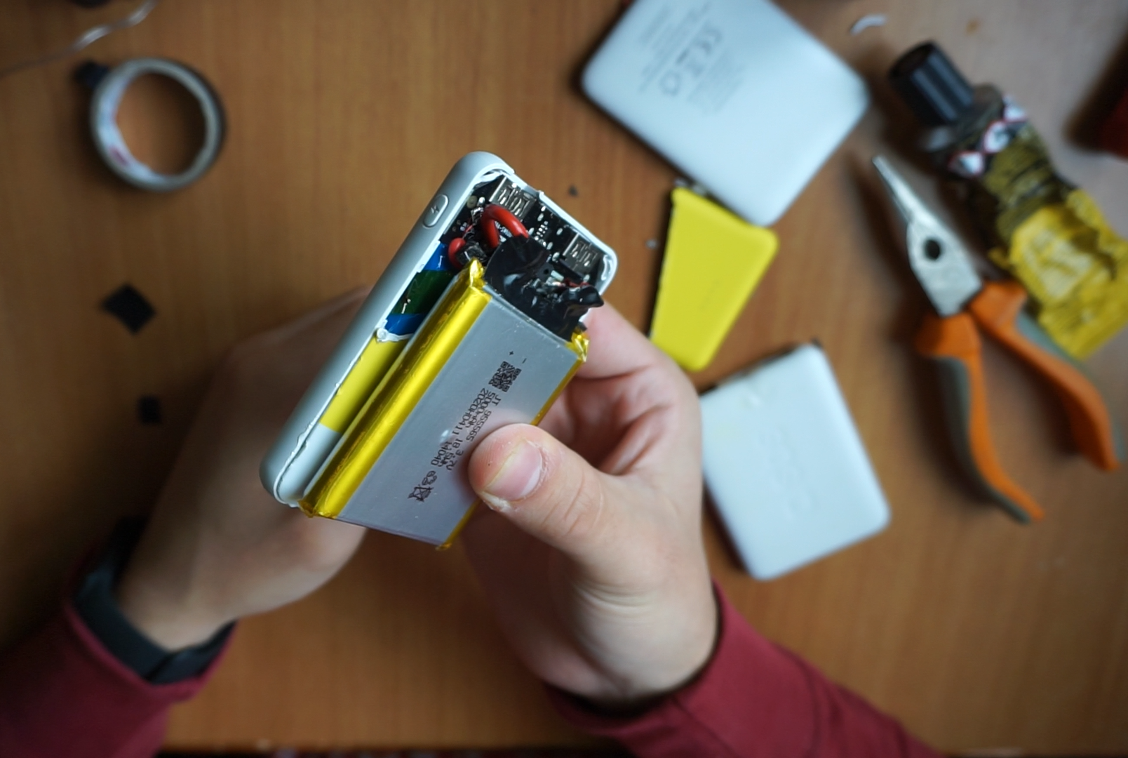 Add a Battery to a Power Bank to Double the Capacity : 9 Steps (with ...