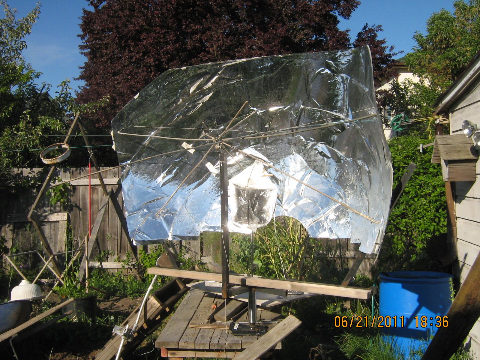 Make a Parabolic Solar Dish From an 8 by 4 Sheet of Plastic (without ...