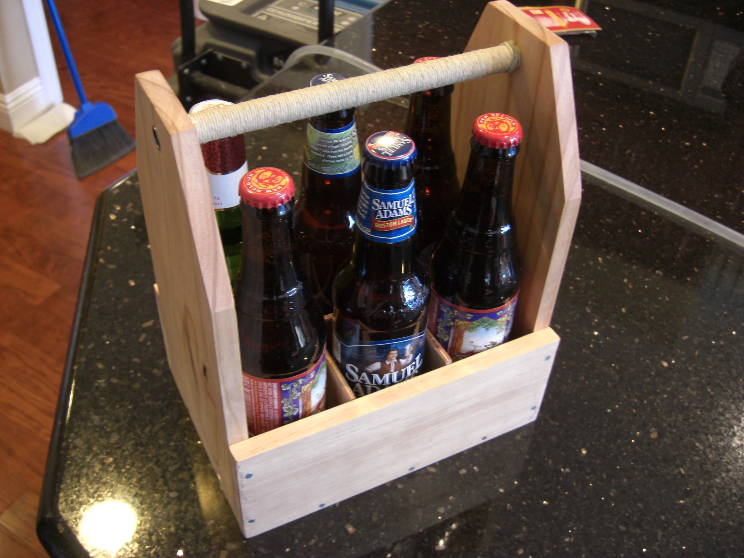 Wooden 6 Pack Holder : 11 Steps (with Pictures) - Instructables
