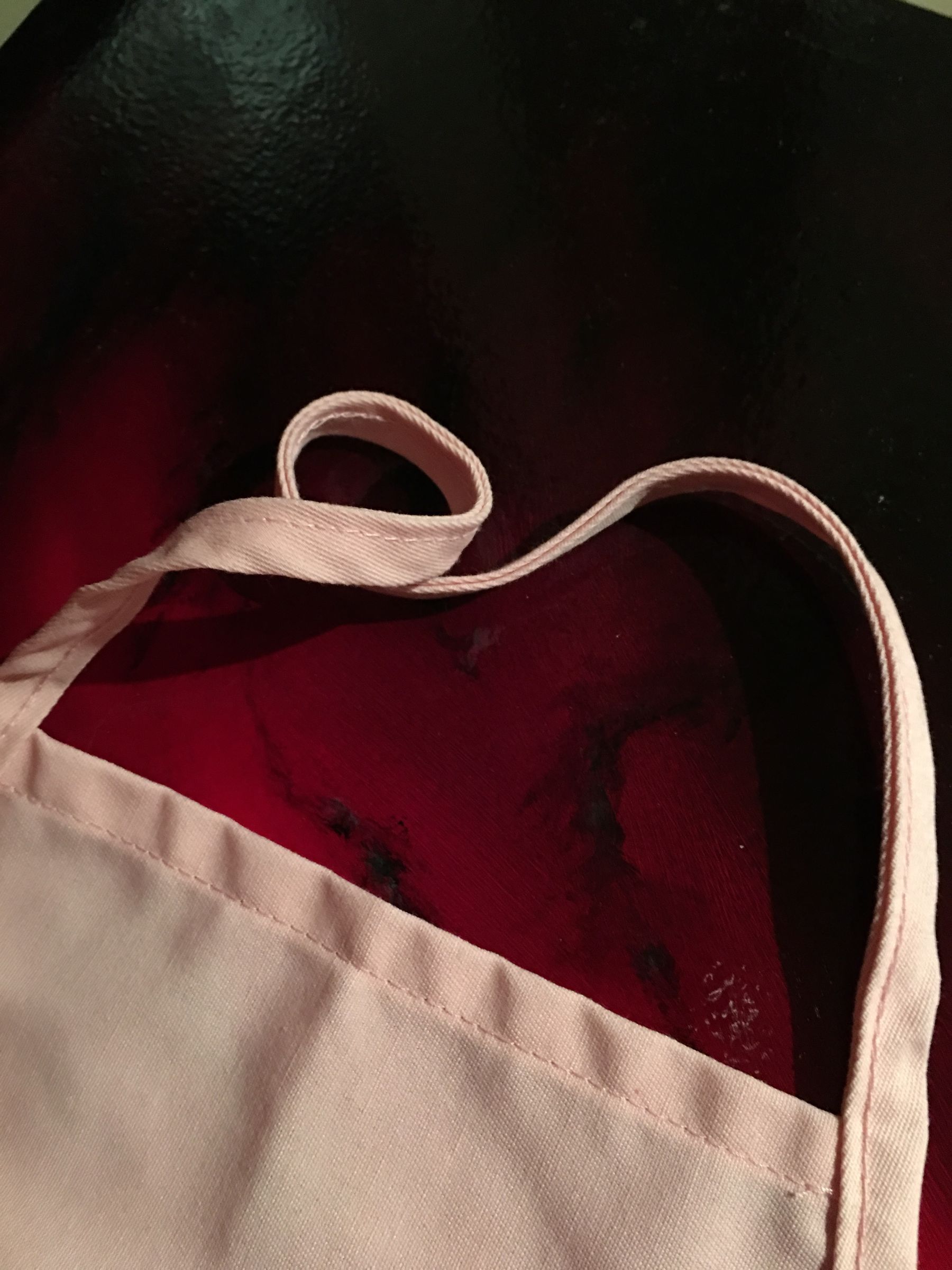 Tighten Your Apron Neck Strap : 7 Steps - Instructables