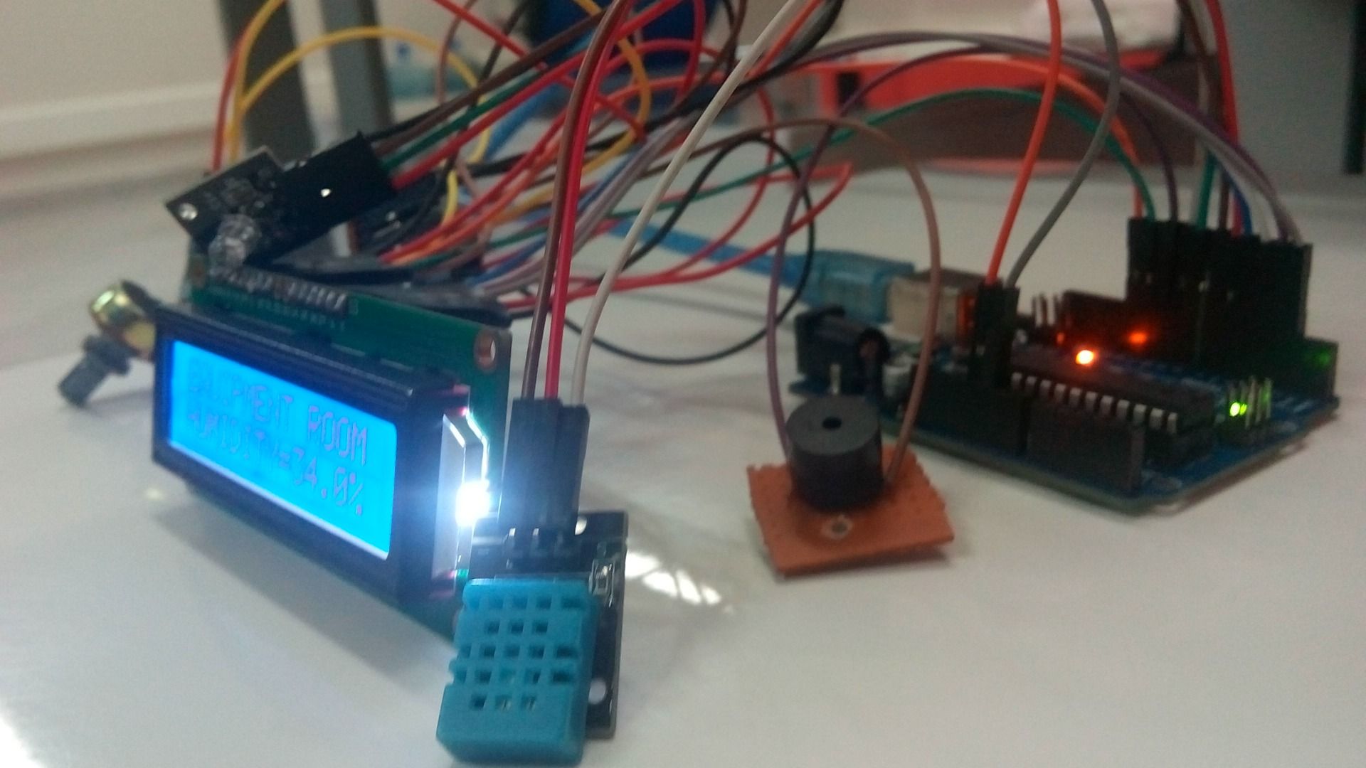 "DIY" Room Temperature & Humidity Module Using Arduino Uno : 5 Steps ...