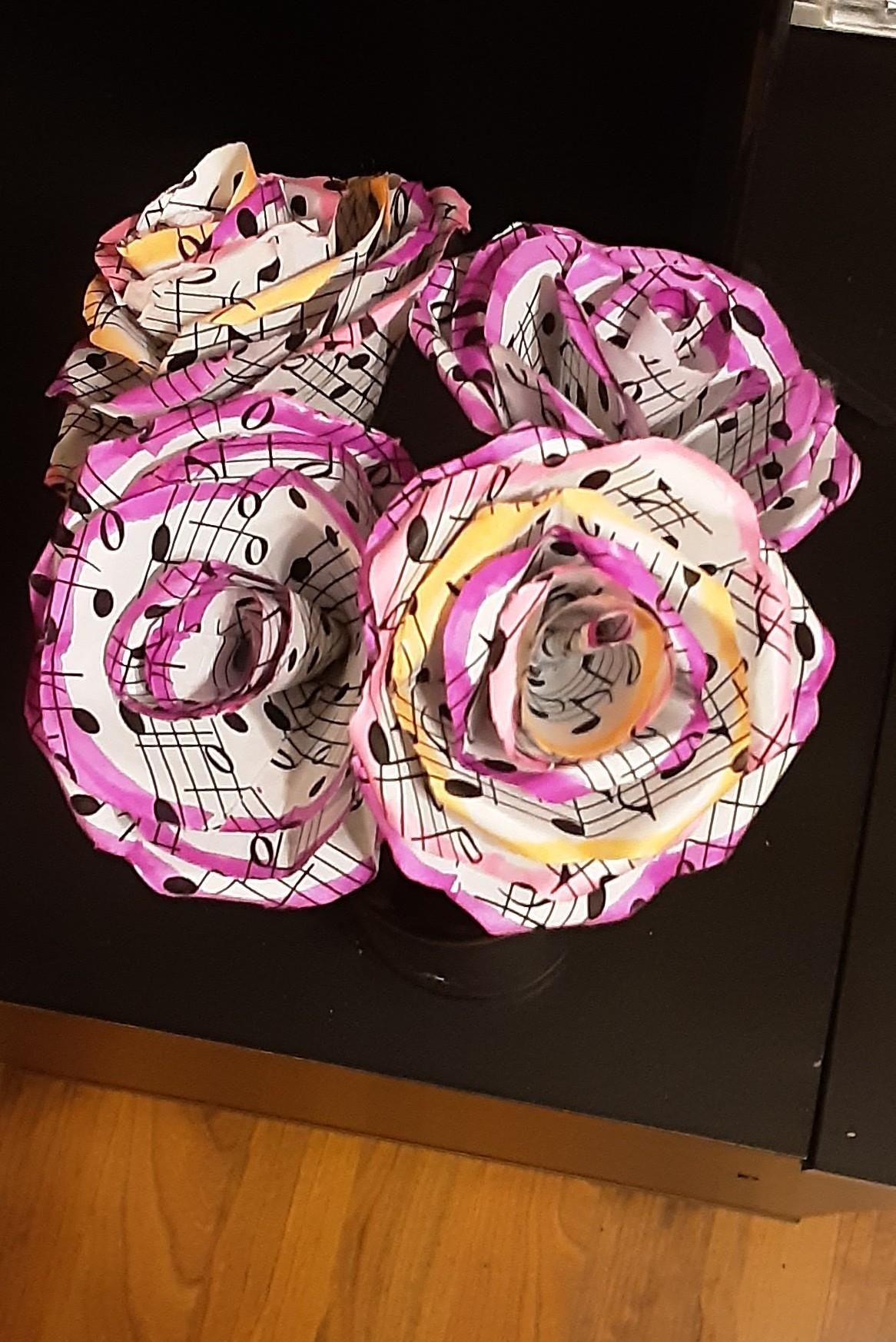 Book Page Roses : 5 Steps (with Pictures) - Instructables