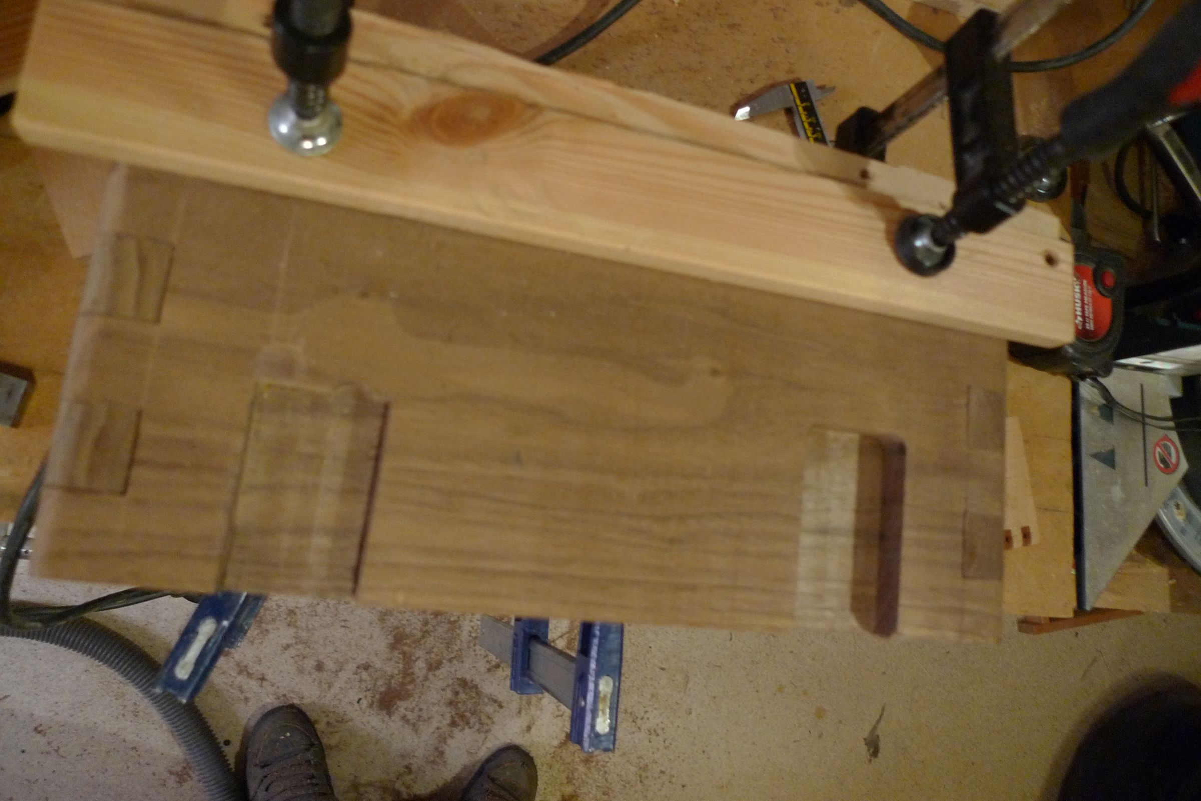Finishing Walnut Box With Integral Hinge : 7 Steps (with Pictures ...