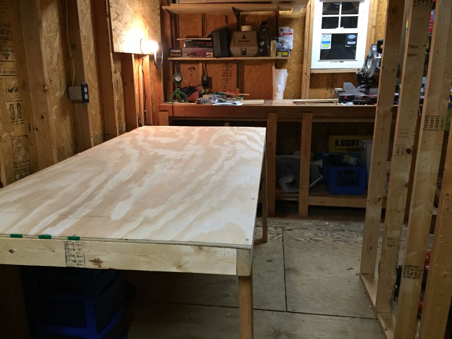 Folding Up Flat Workbench / Shop Table : 7 Steps - Instructables