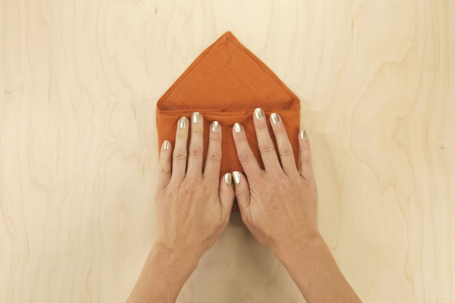 Envelope Napkin Fold : 10 Steps (with Pictures) - Instructables