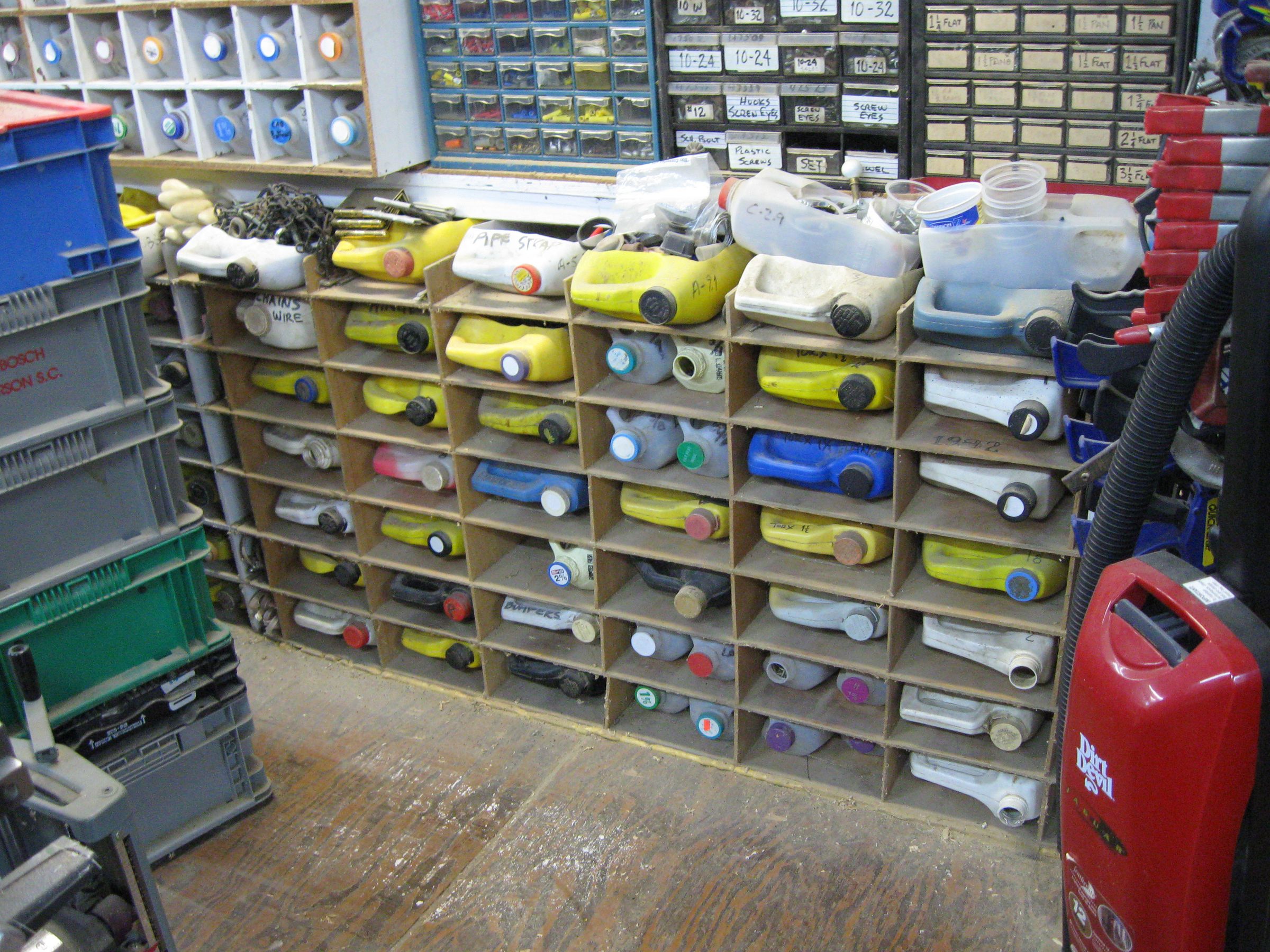 Jug Shelves : 10 Steps - Instructables