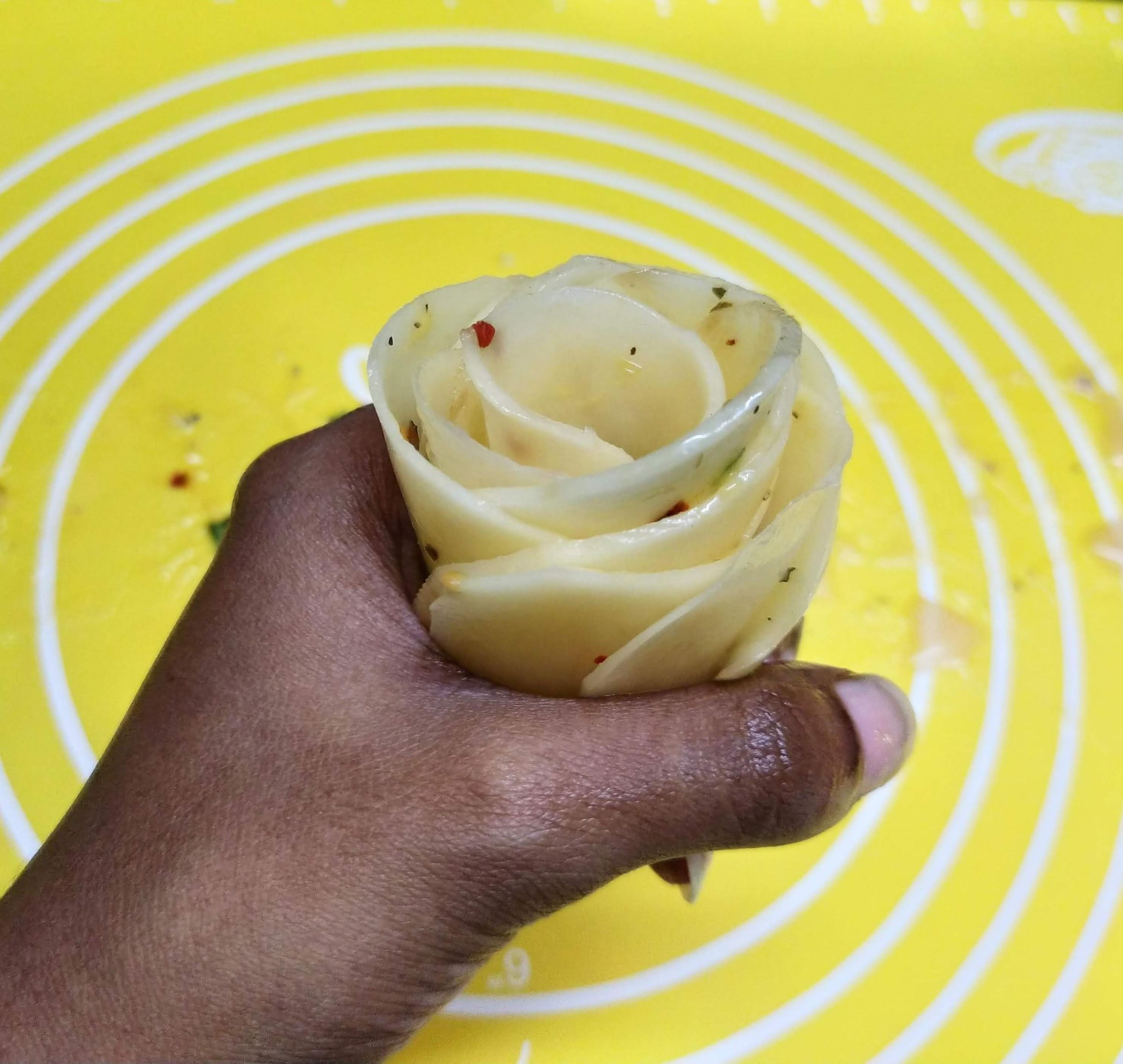 Potato Roses With Zoodles : 18 Steps (with Pictures) - Instructables