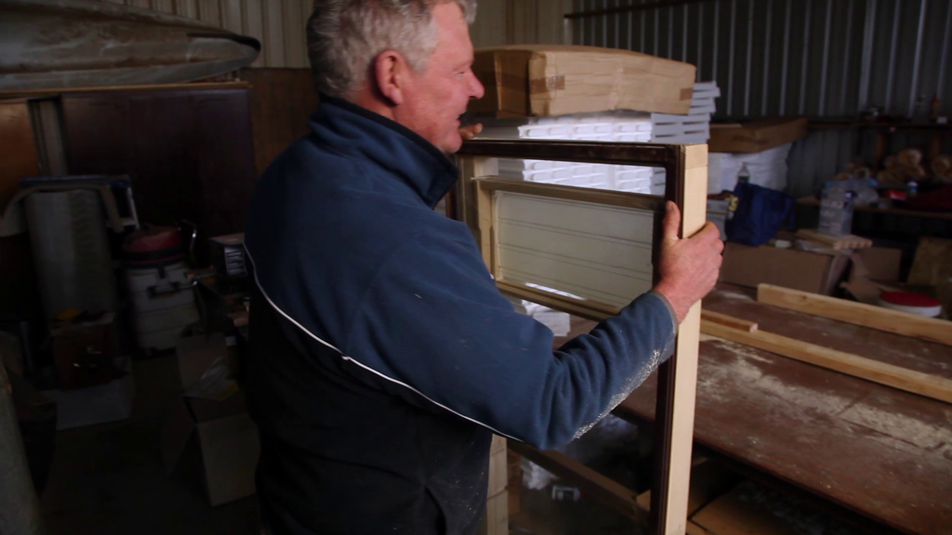 How to Build an Observation Bee Hive : 20 Steps (with Pictures ...