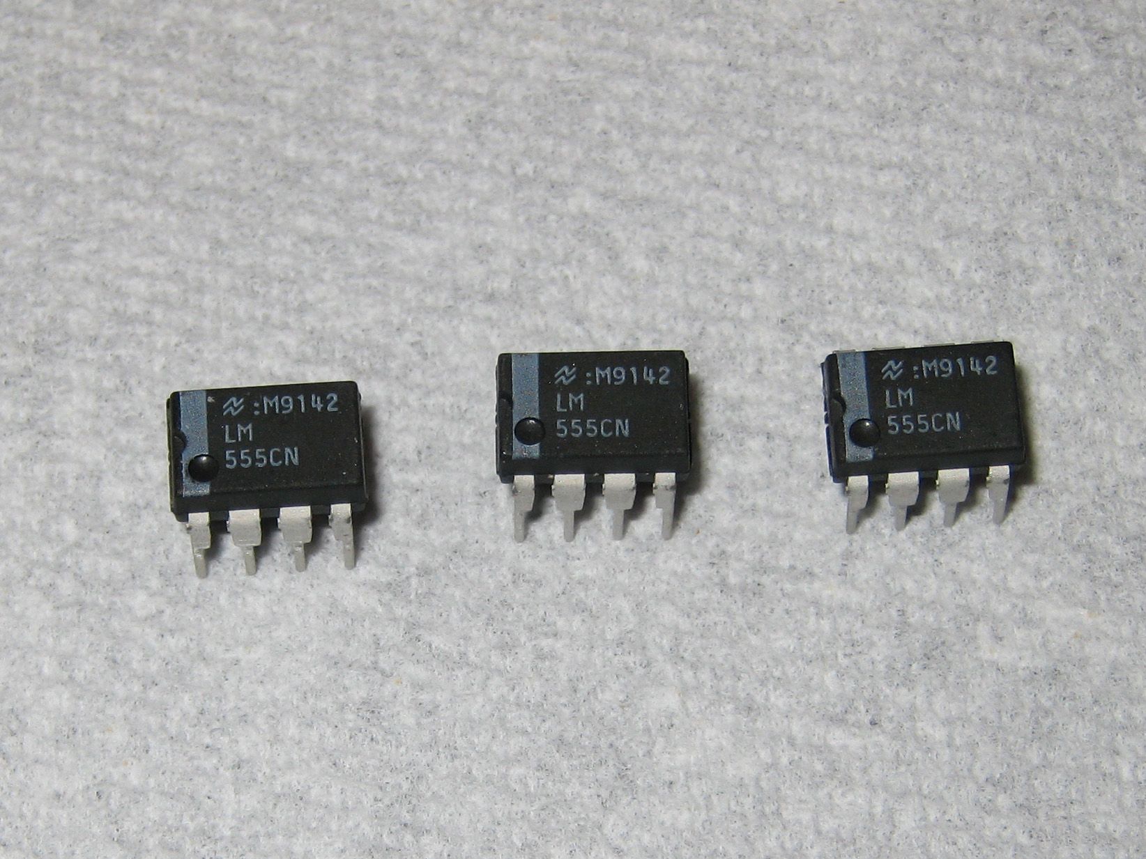 The 555 FireFly : 4 Steps - Instructables