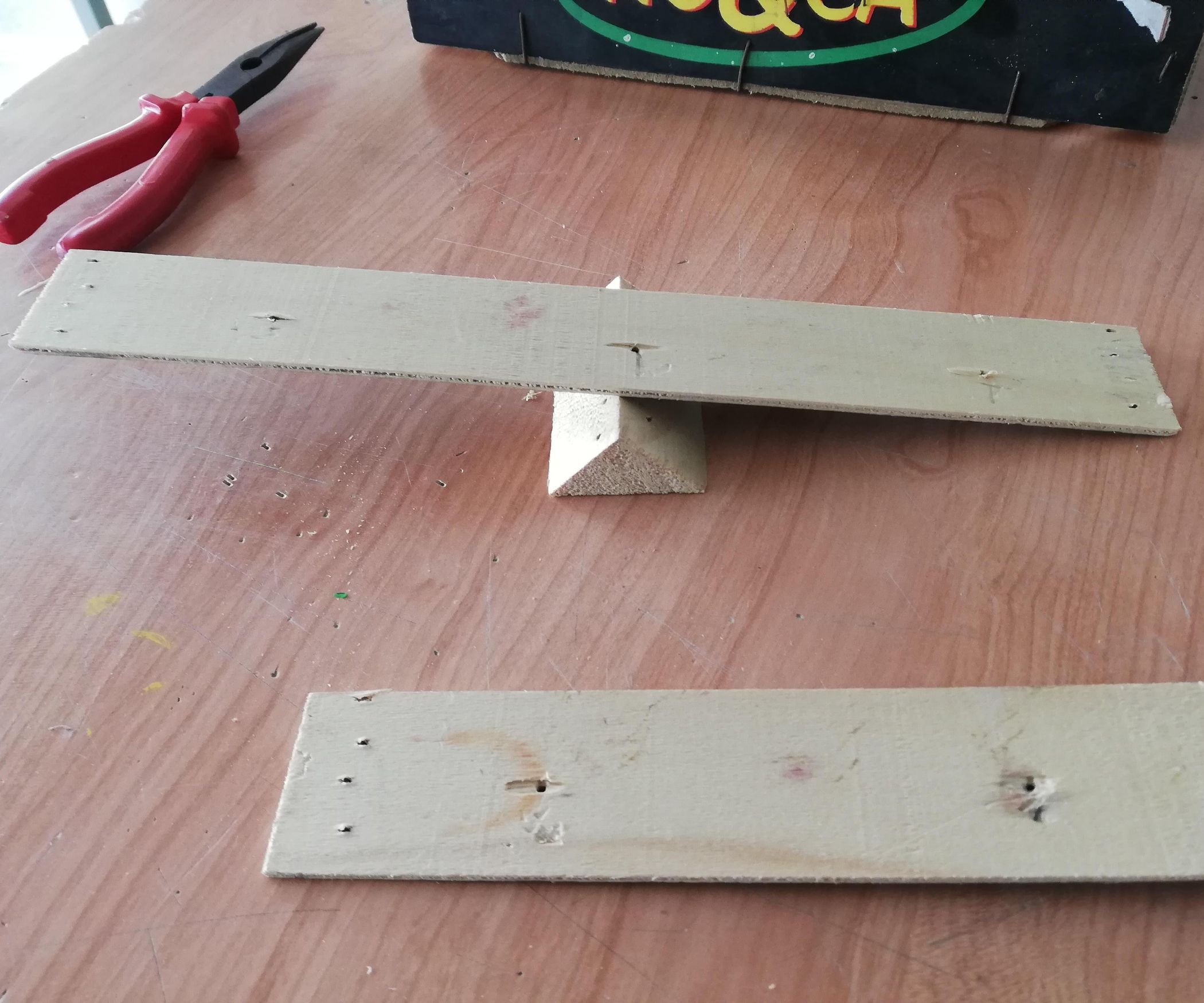 Levers From Scrap Wood : 7 Steps - Instructables
