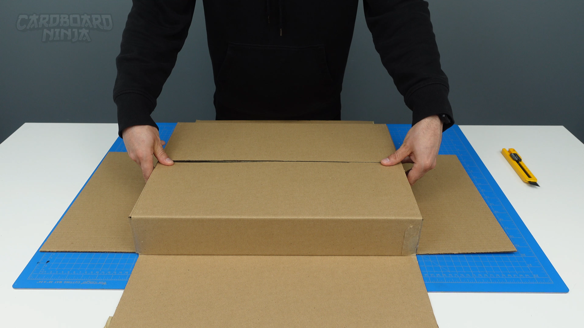 Modern Cardboard Pet House for Cats 🐱 : 11 Steps (with Pictures ...