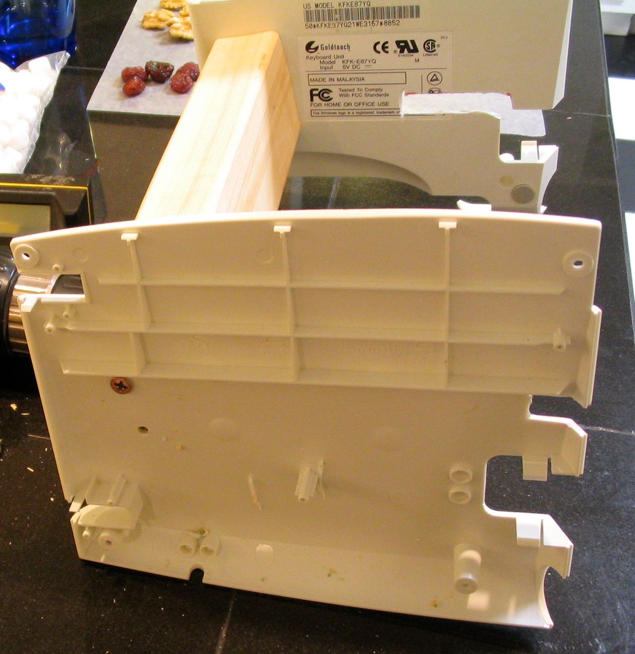 How to Make a Vertical, Ergonomic (tie-fighter) Keyboard : 7 Steps ...