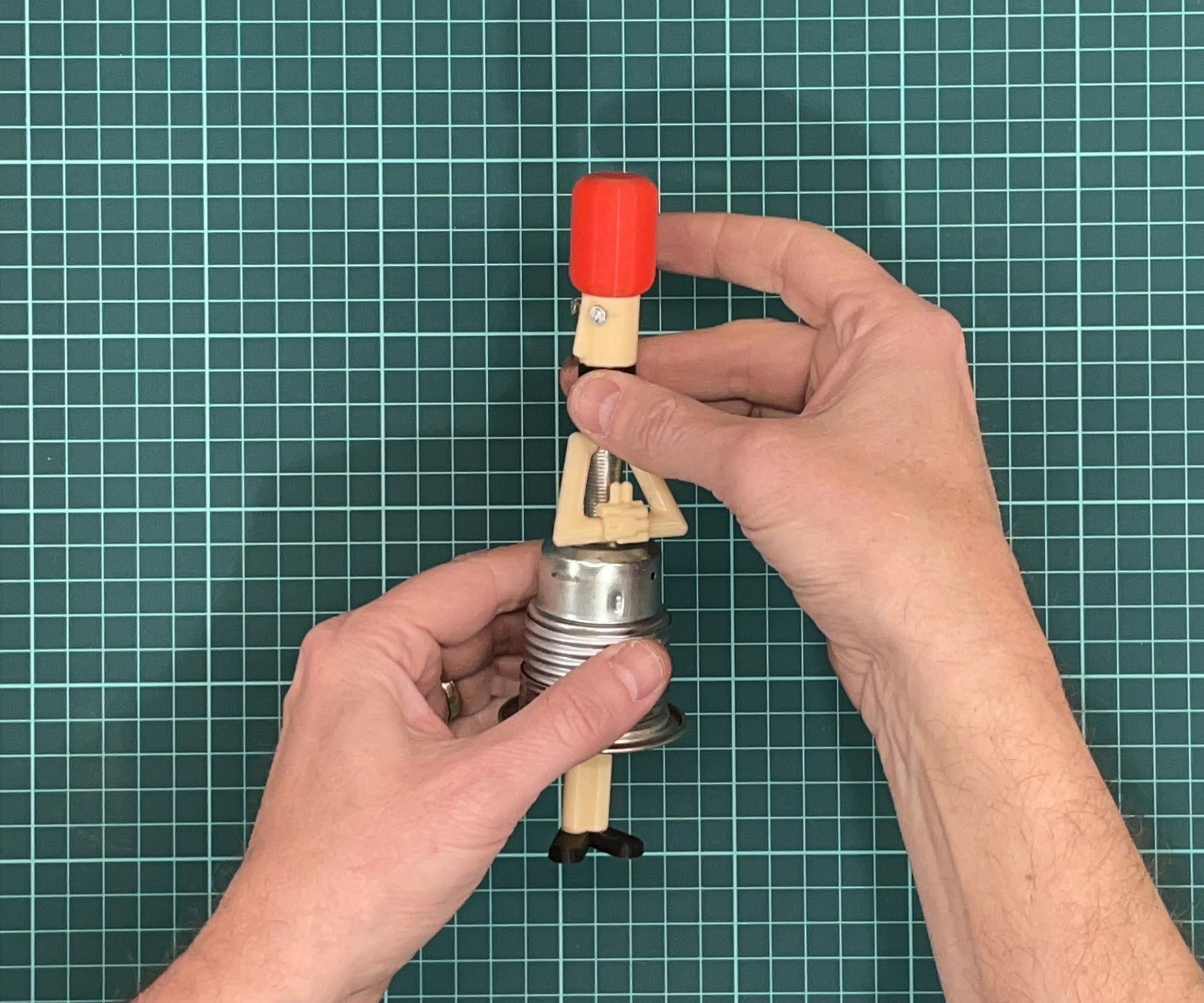 Art From Everyday Objects : 7 Steps (with Pictures) - Instructables