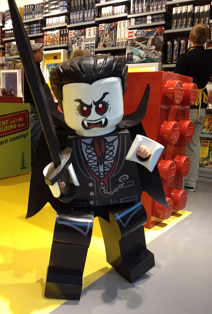 Lego Lord Vampyre (with Pictures) - Instructables