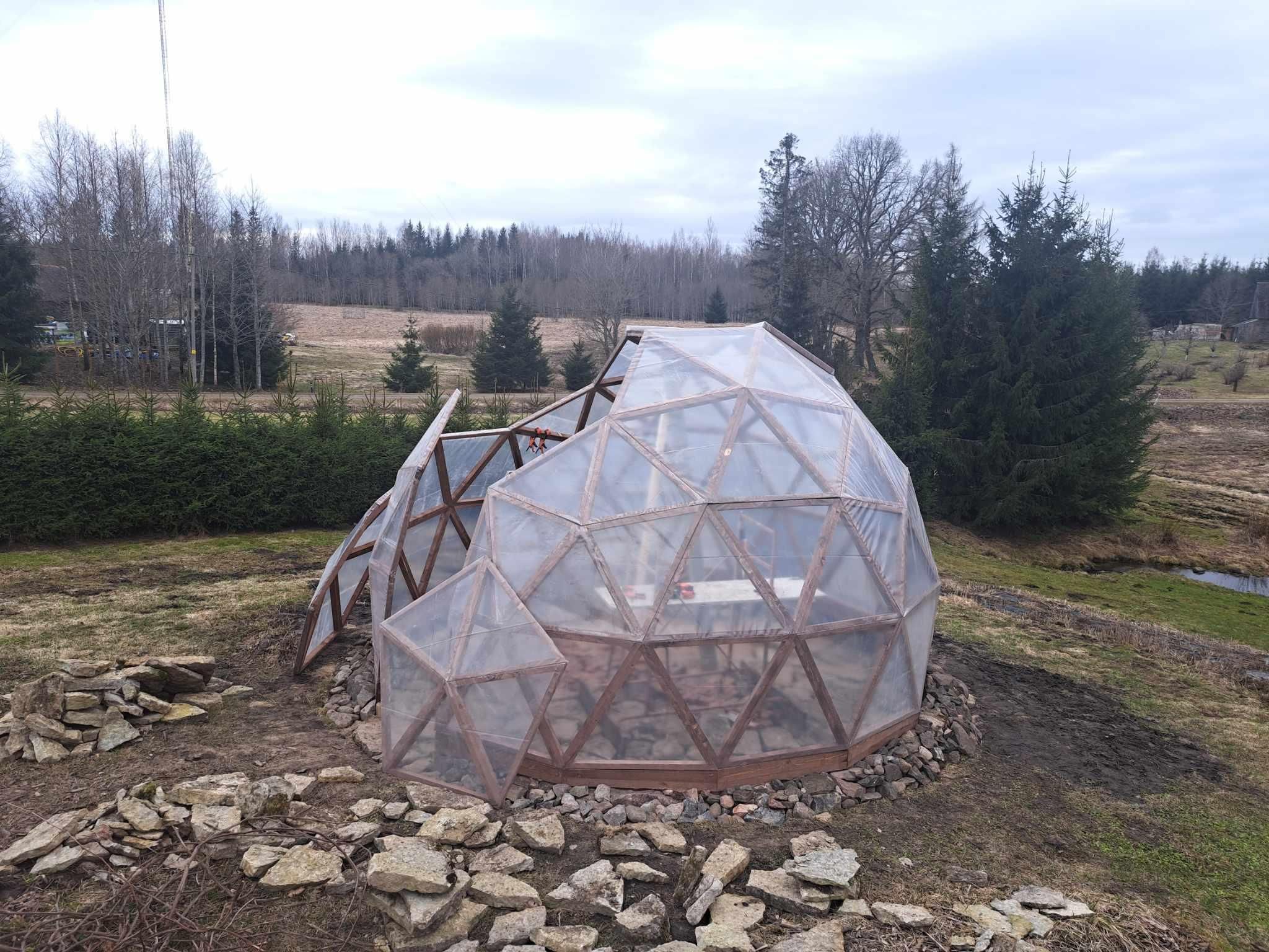 Geodesic Dome Greenhouse : 5 Steps - Instructables