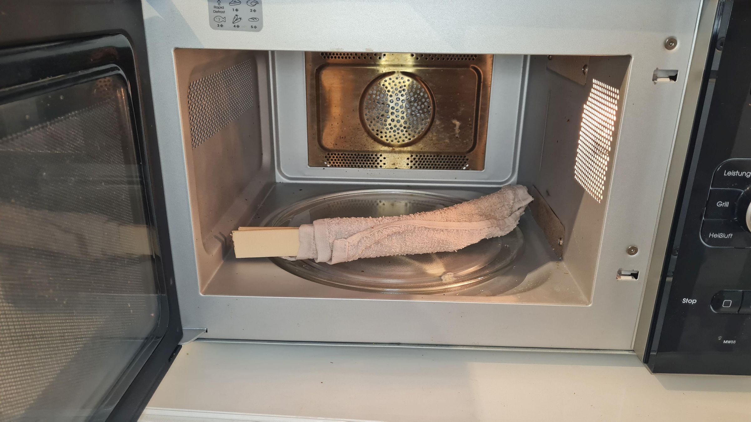 Tiny Wooden Lamp : 9 Steps (with Pictures) - Instructables