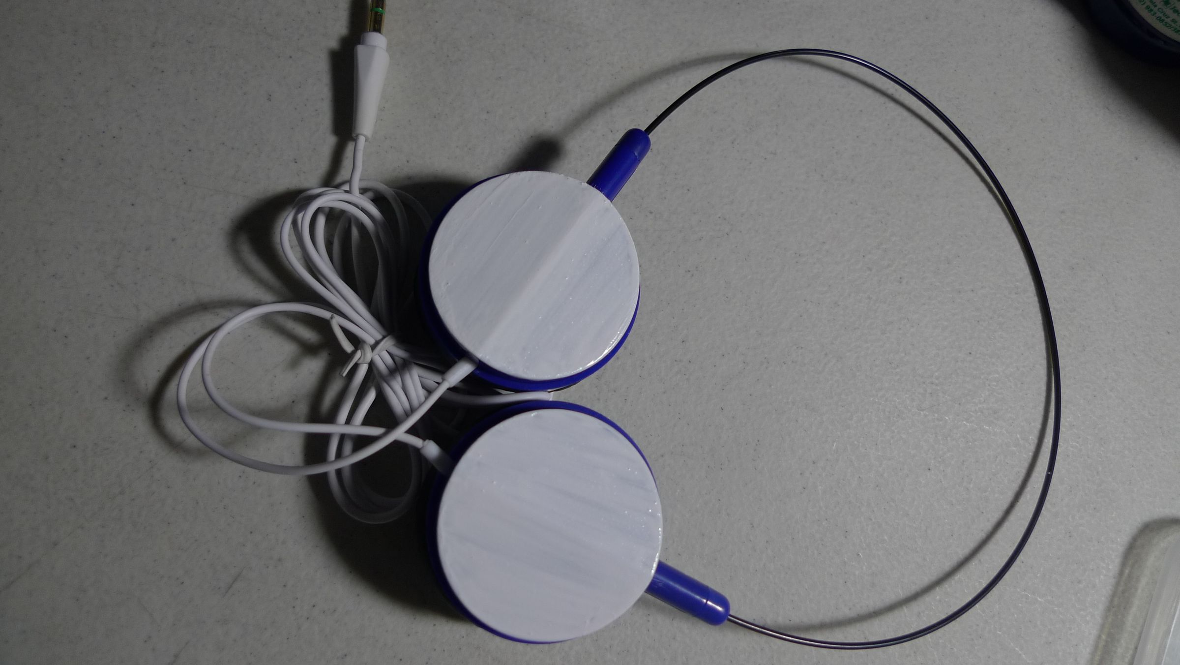 Customizing Headphones : 4 Steps (with Pictures) - Instructables