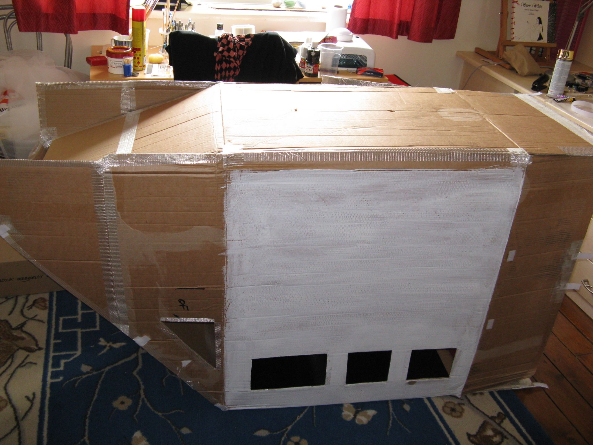 Spaceship for Kids Fold-able Made From Cardboard : 5 Steps (with ...