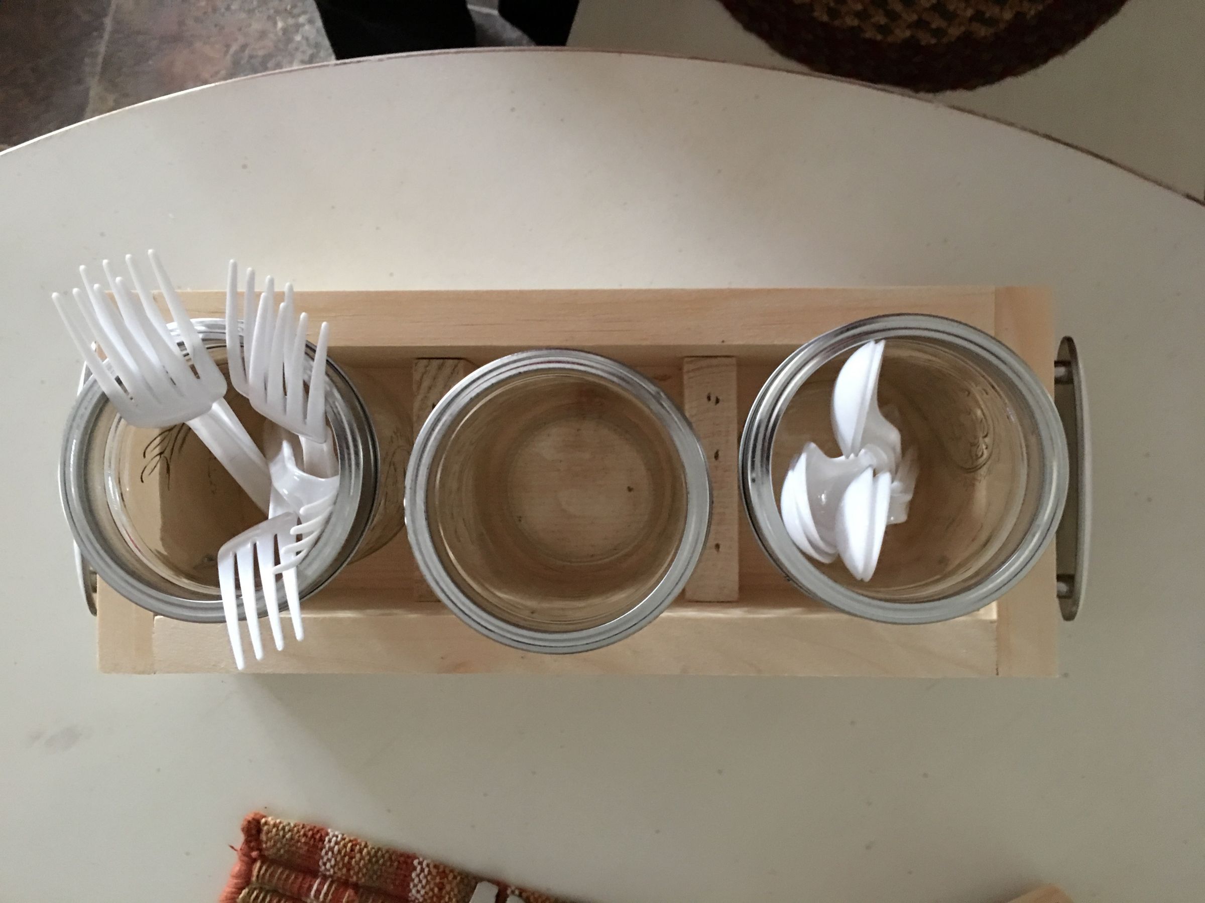 Utensil Holder : 5 Steps - Instructables