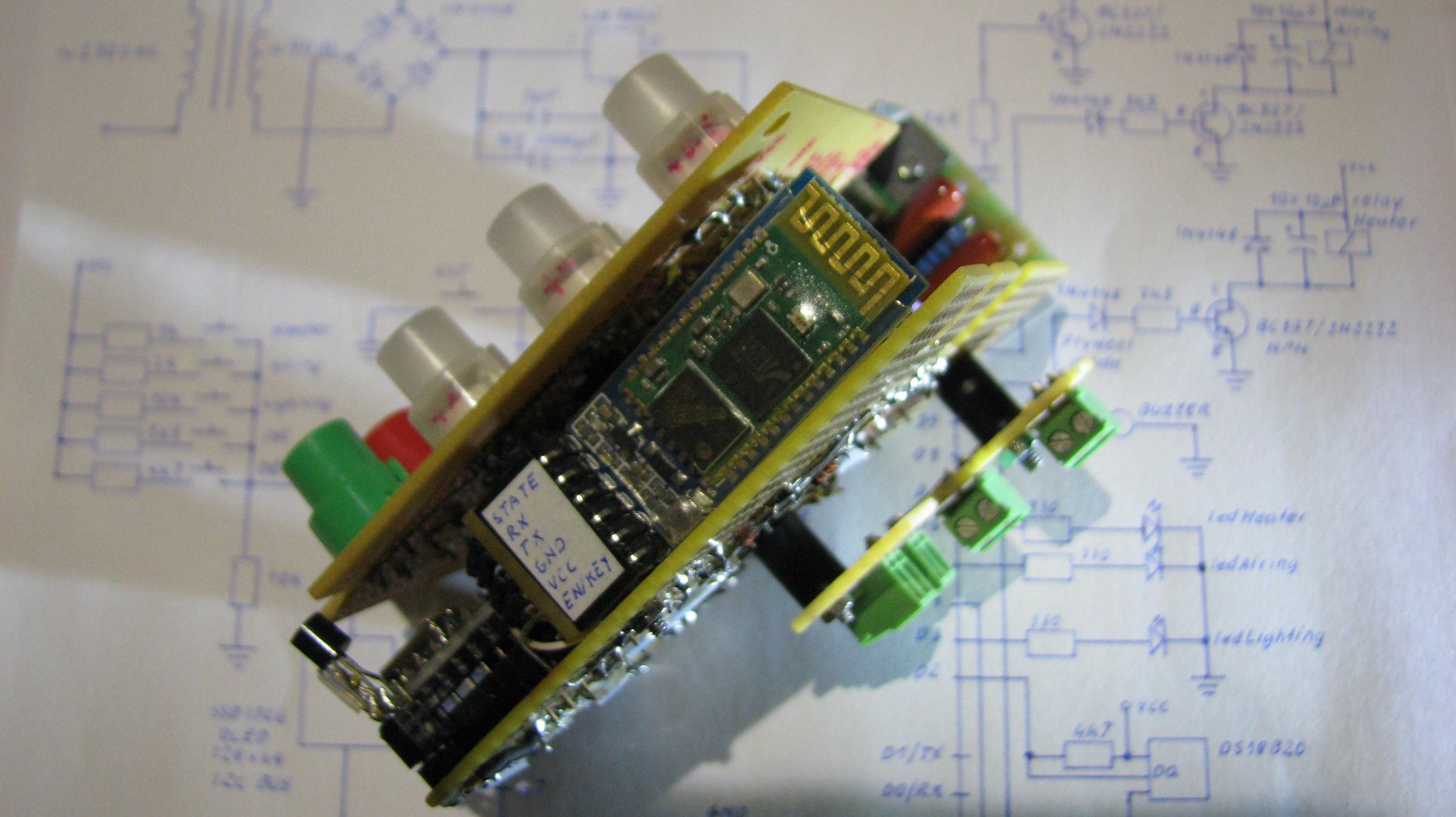 Smart Bluetooth Thermostat Arduino, Airing and Lights Control : 7 Steps (with Pictures ...