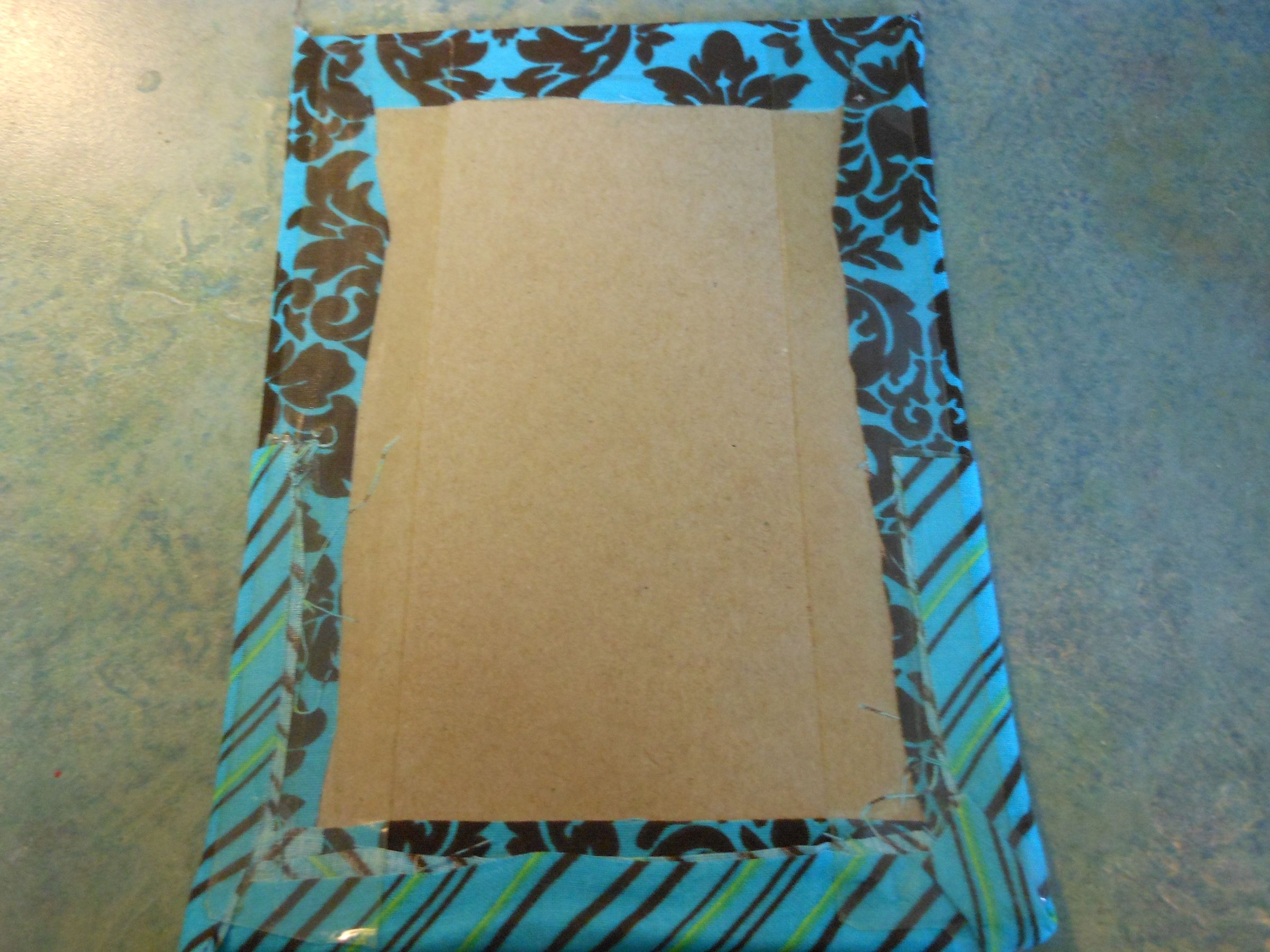 How to Make an Art Kit From a DVD Case : 18 Steps (with Pictures ...