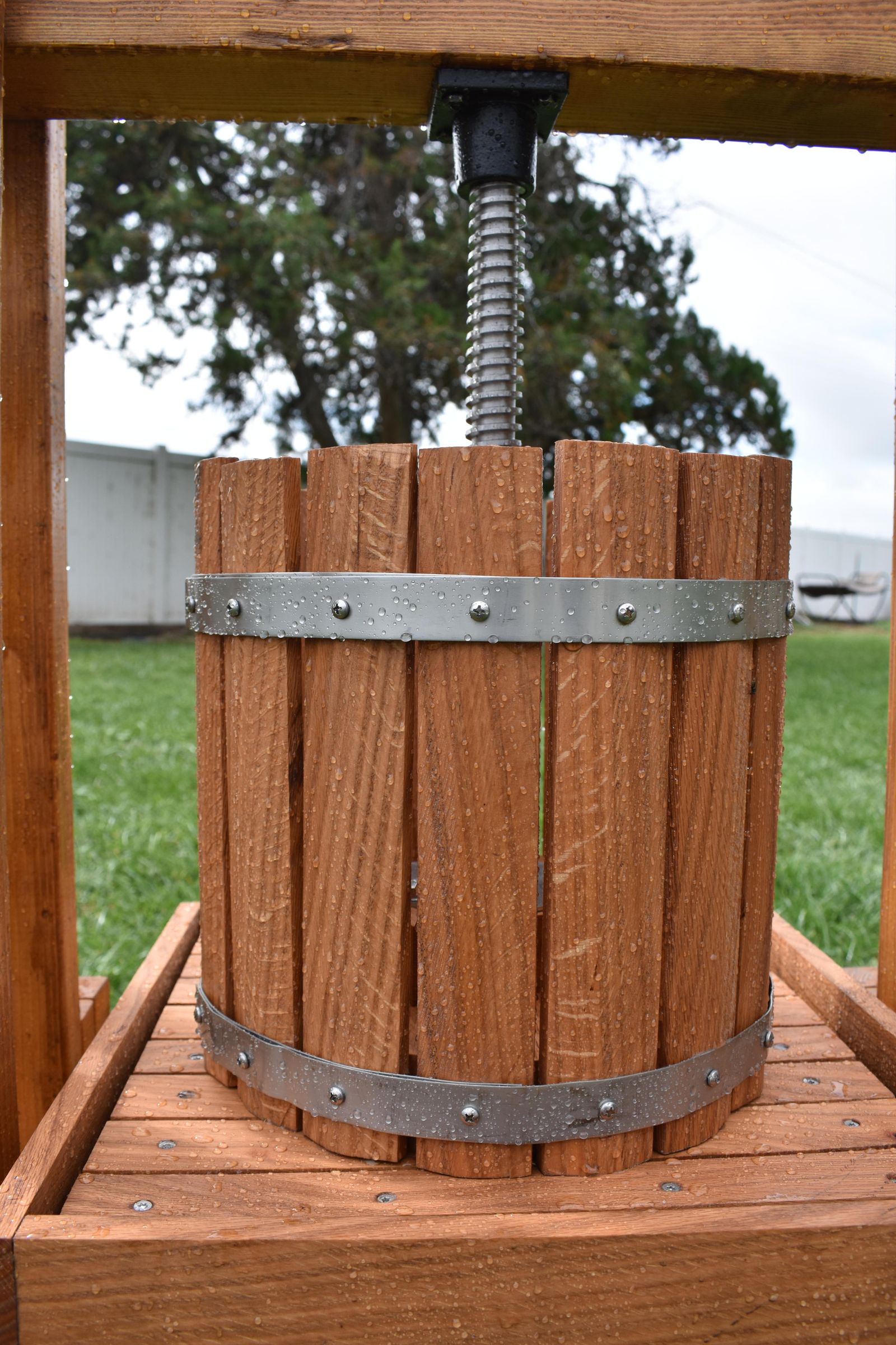 Build a Beautiful Apple Cider Press : 4 Steps - Instructables