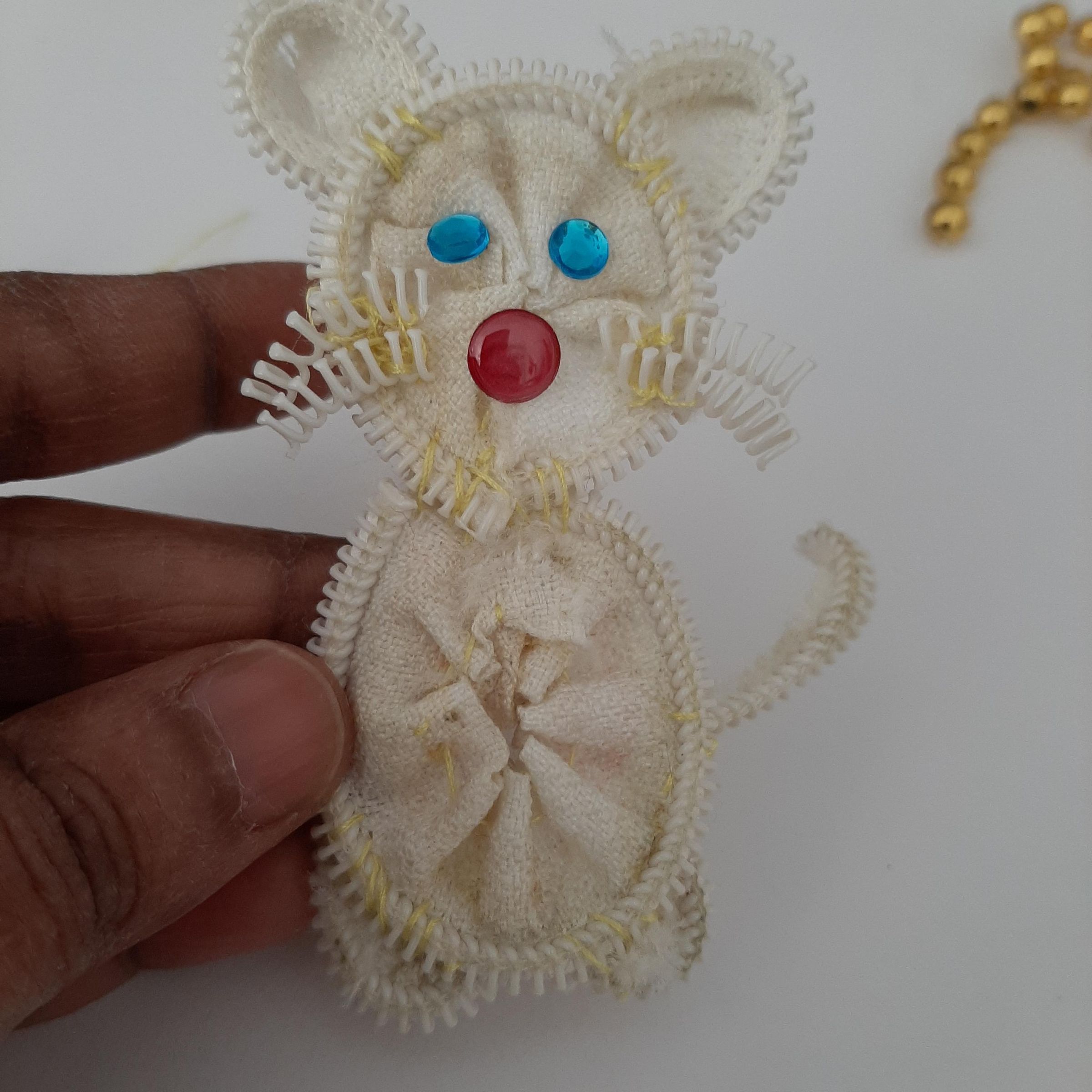 Zipper Cat Hair Band : 13 Steps (with Pictures) - Instructables