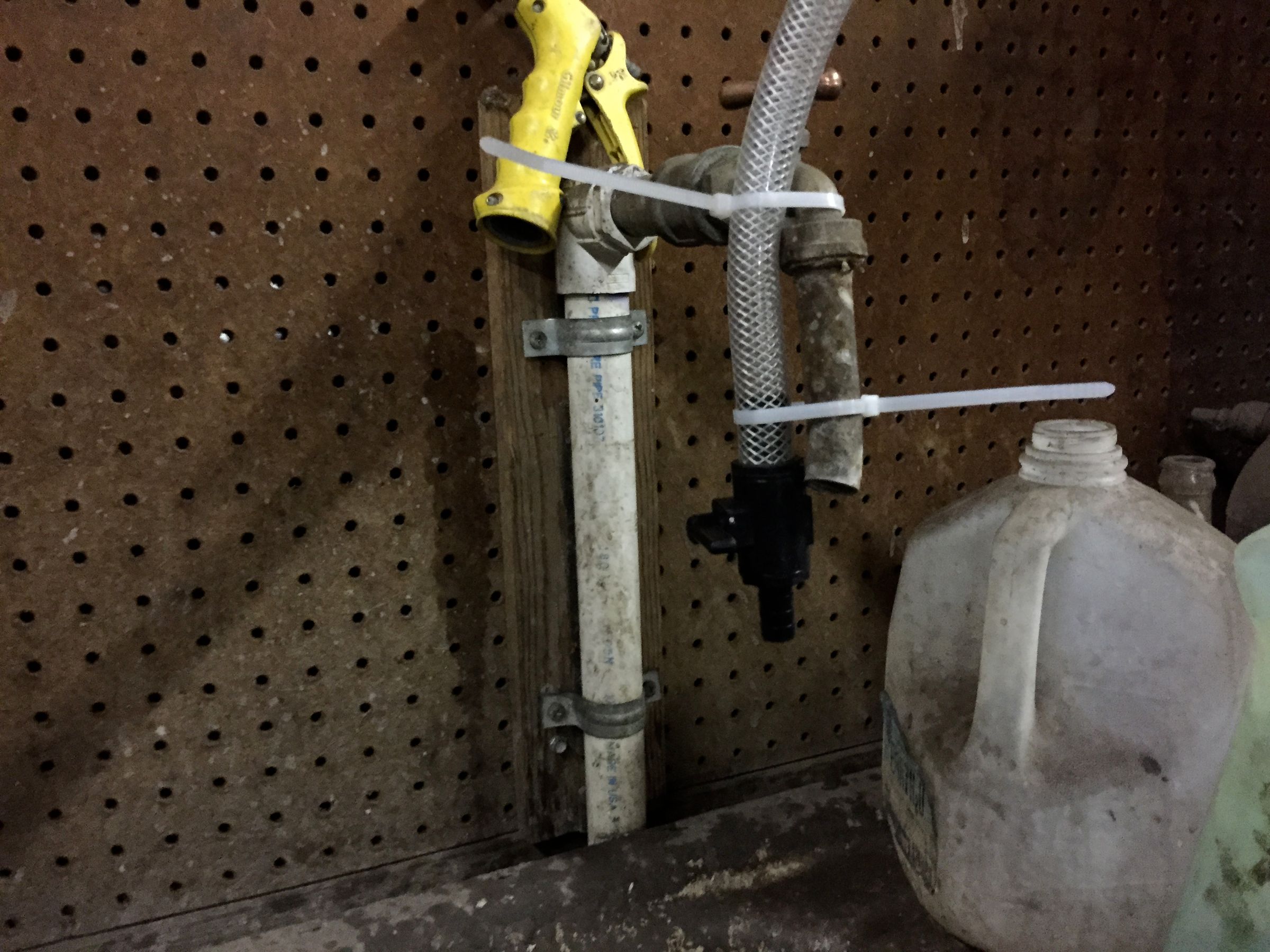Low Altitude Gravity Feed Water Reservoir : 5 Steps - Instructables