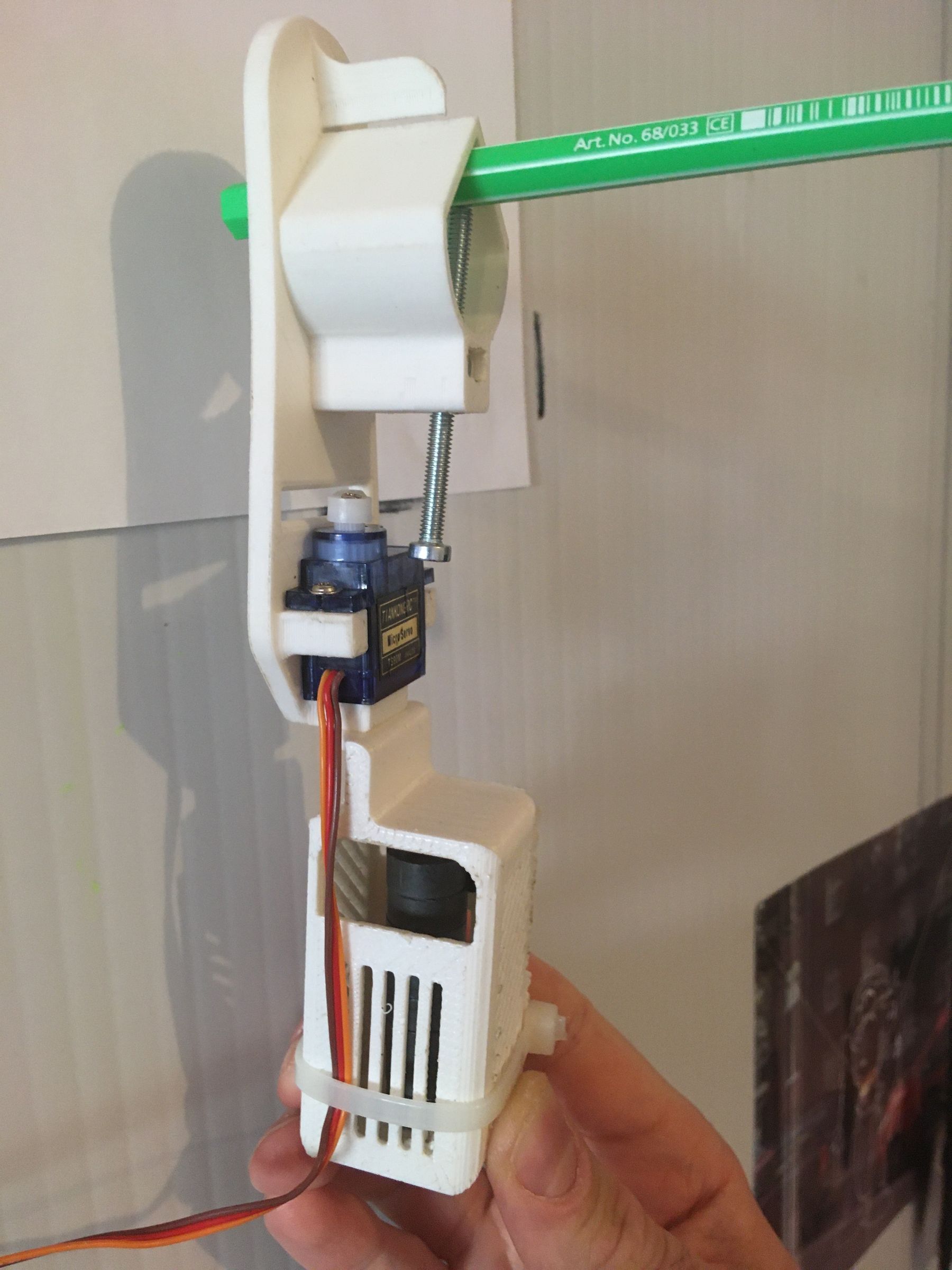 Vertical Plotter : 6 Steps - Instructables