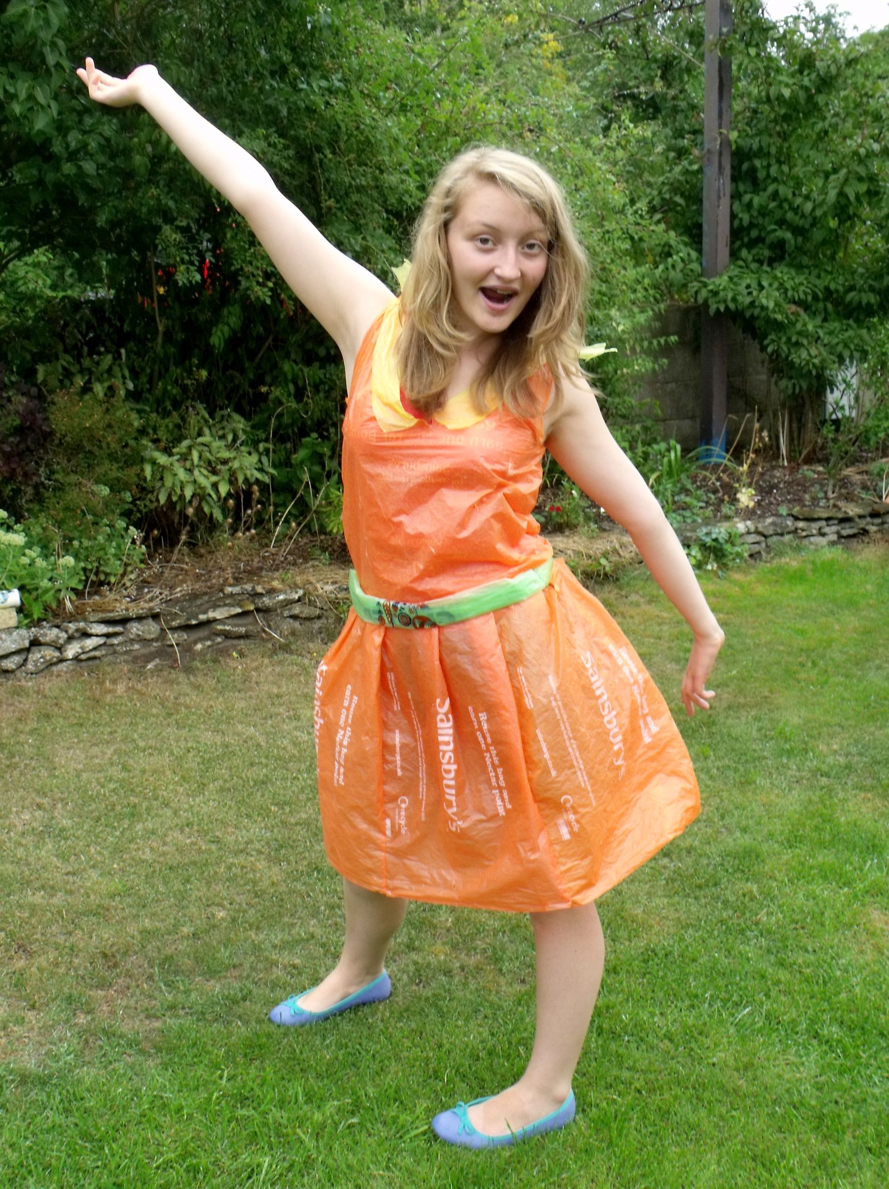 Dress From Plastic Bags : 12 Steps - Instructables