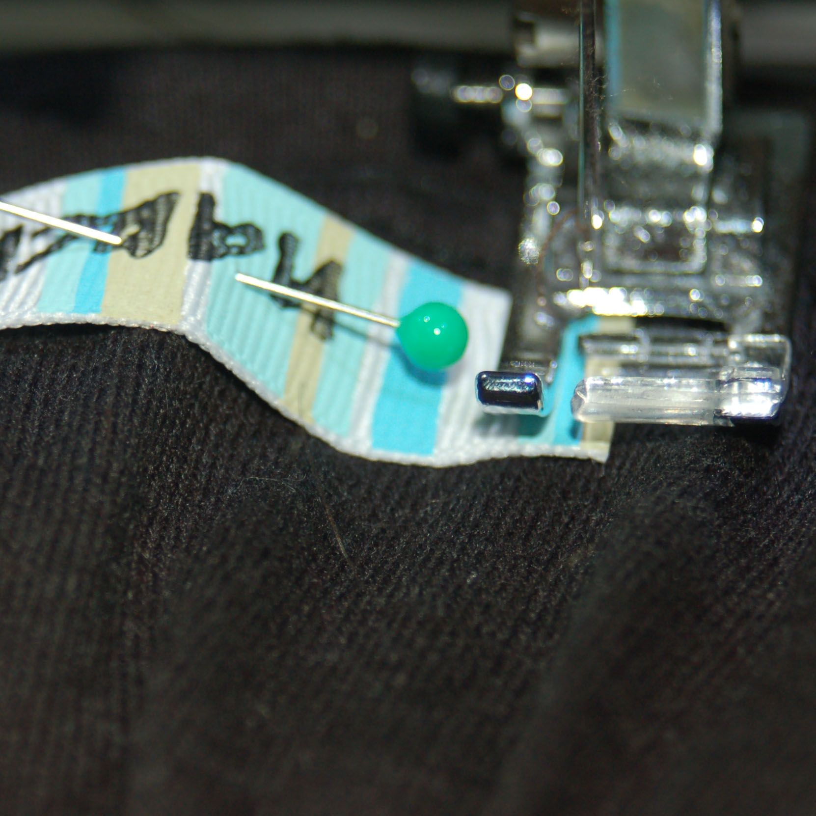 Fabric Clothing Tags : 8 Steps - Instructables