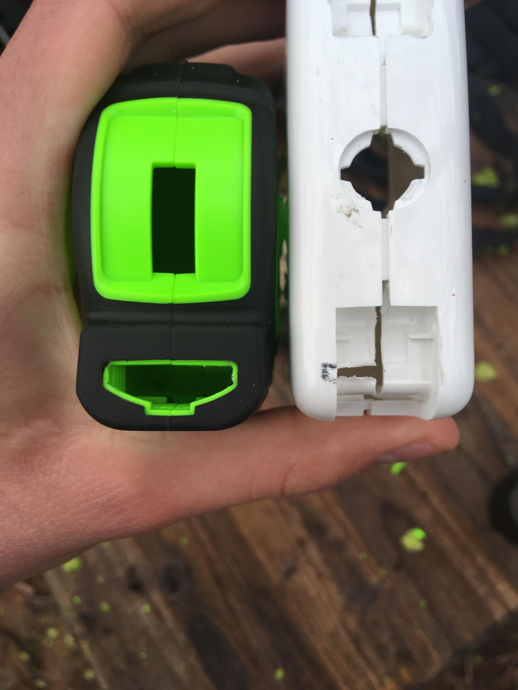 Apple Power Brick to Tape Measure Mod : 9 Steps (with Pictures ...